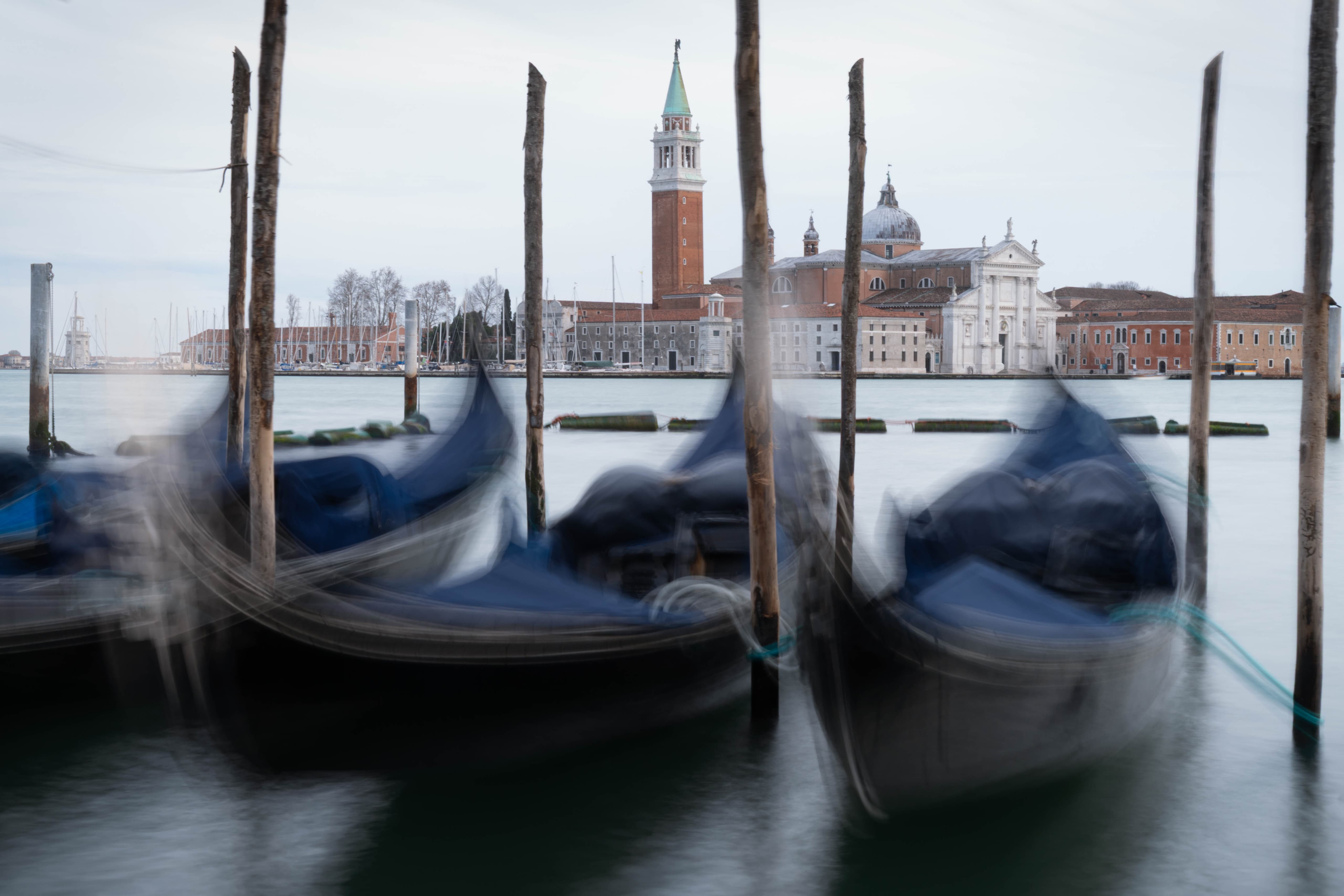 Carnival in Venice | ZV-E10 with Tamron 17-70mm | Scrolller