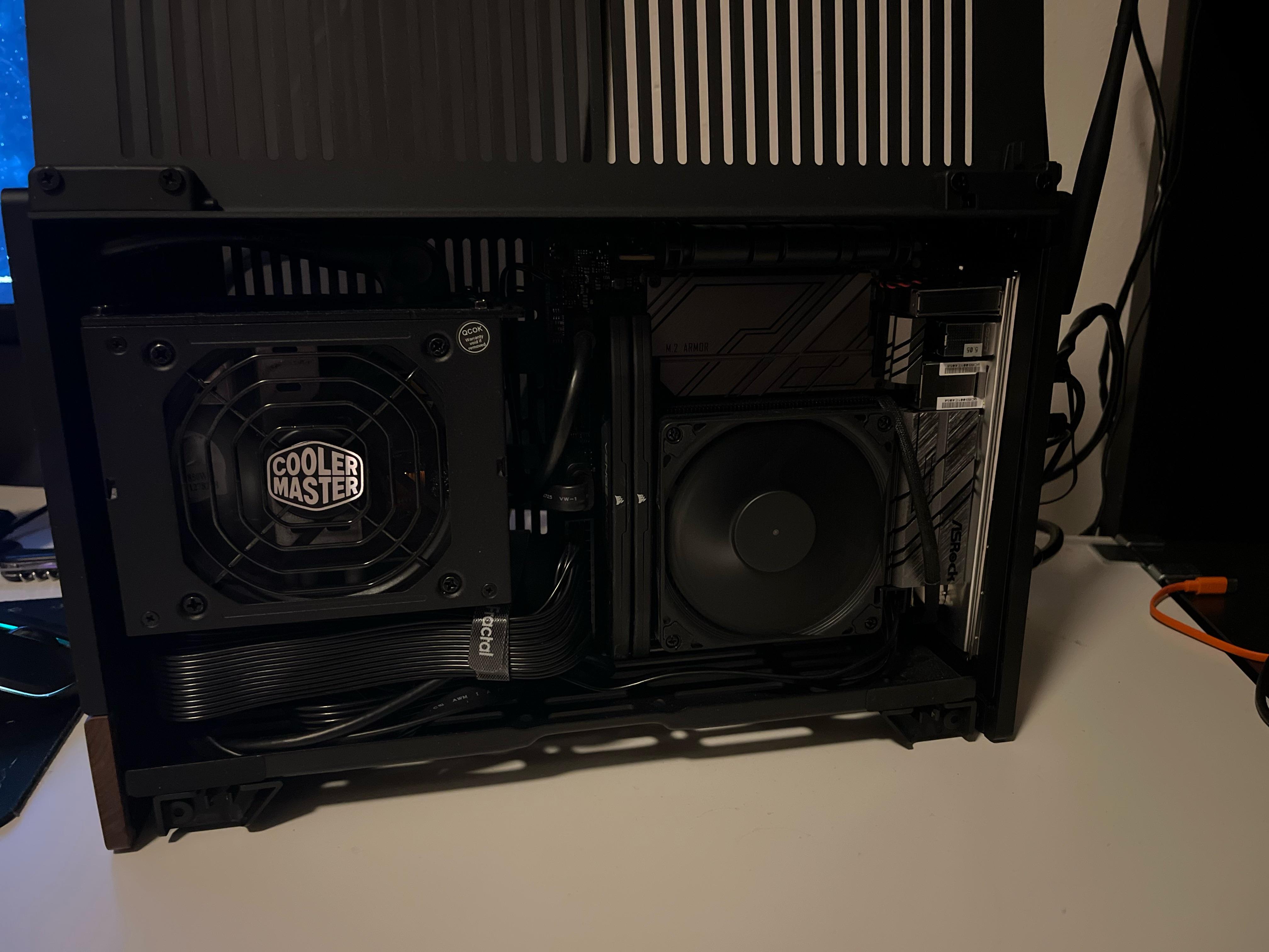 Finally built a pc | Scrolller
