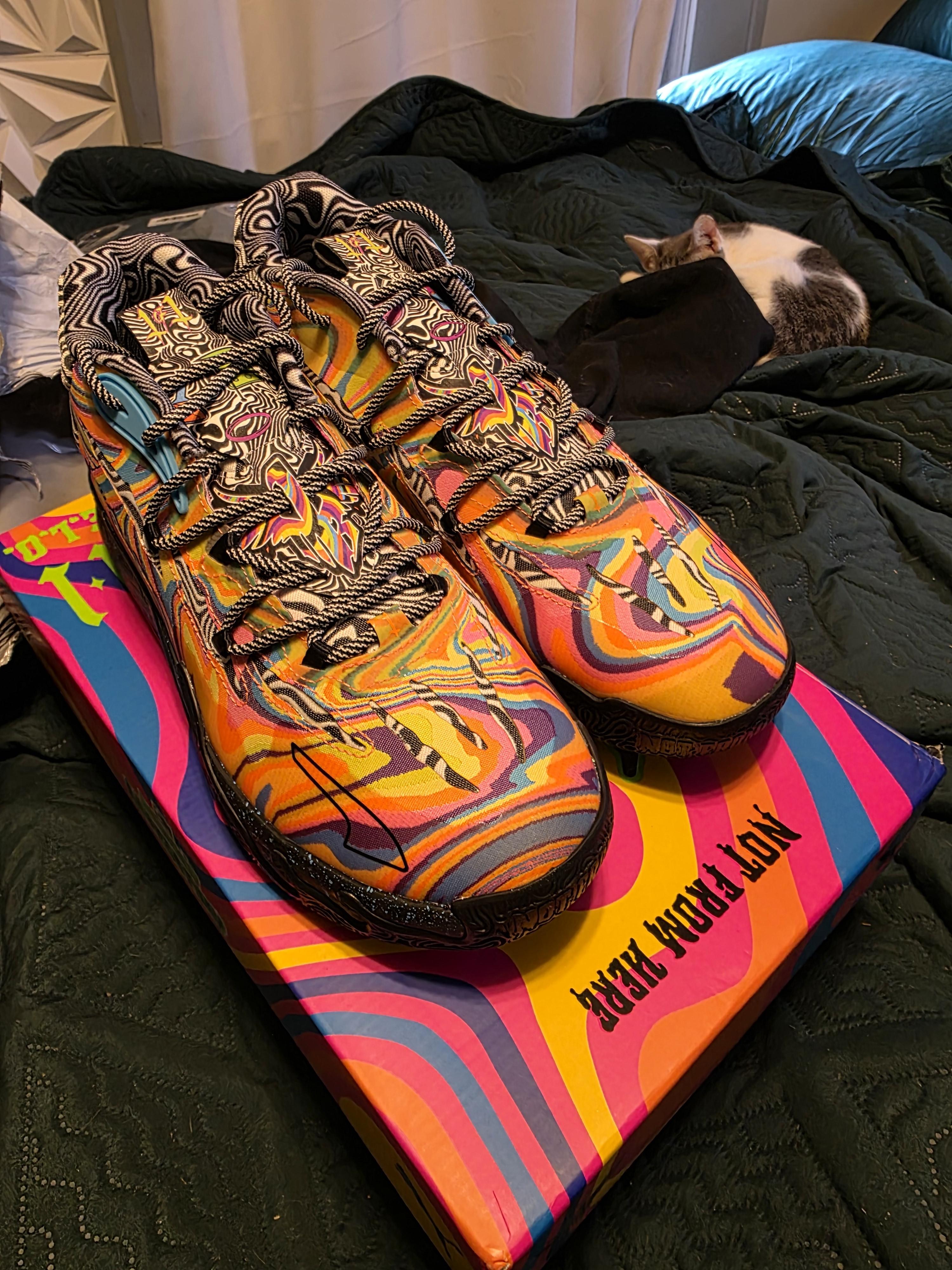 Discover more like Sneakers: Got another pair of Pumas. Really love Pumas. Super comfortable and ...