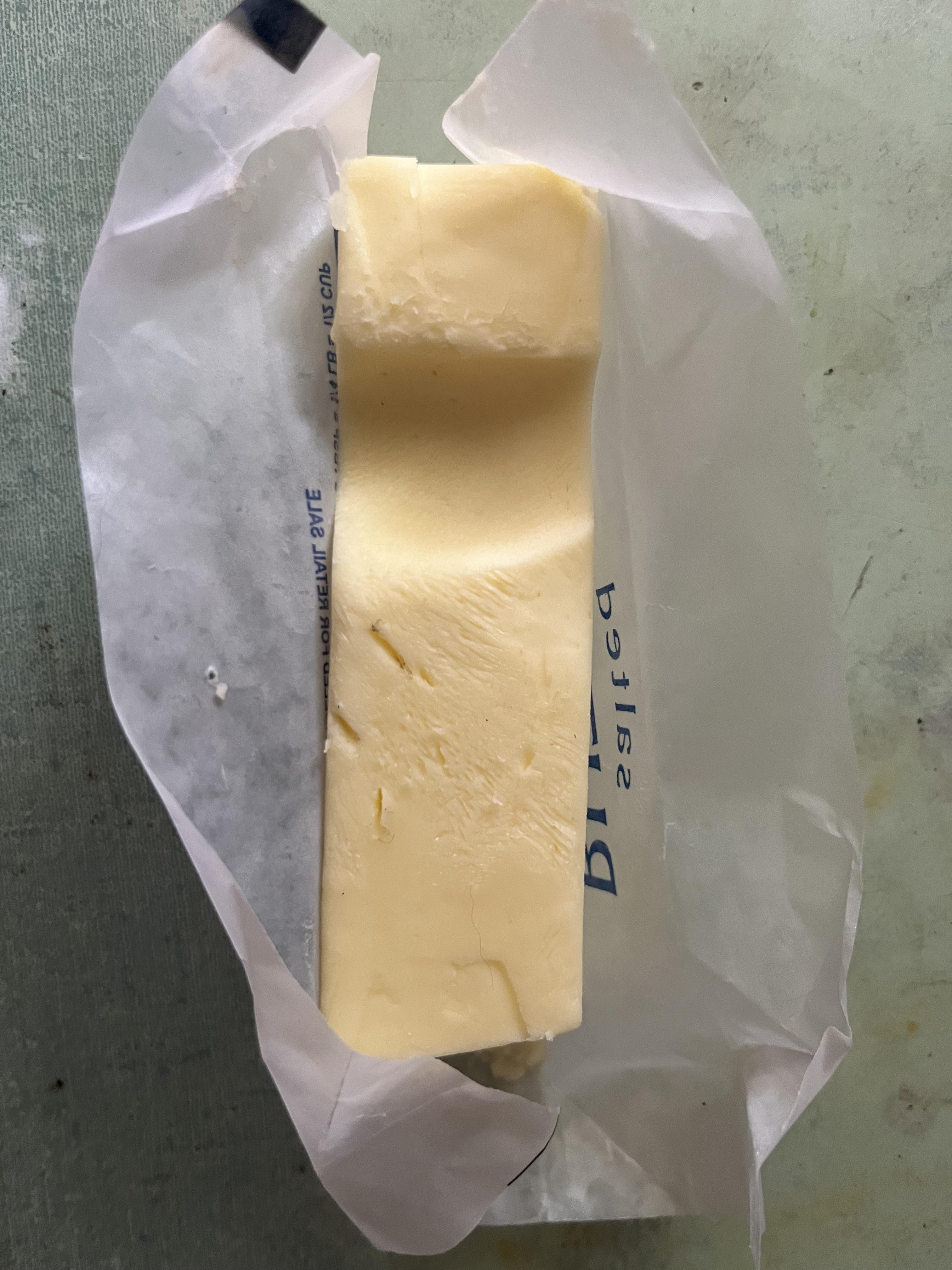 He can’t resist the butter | Scrolller