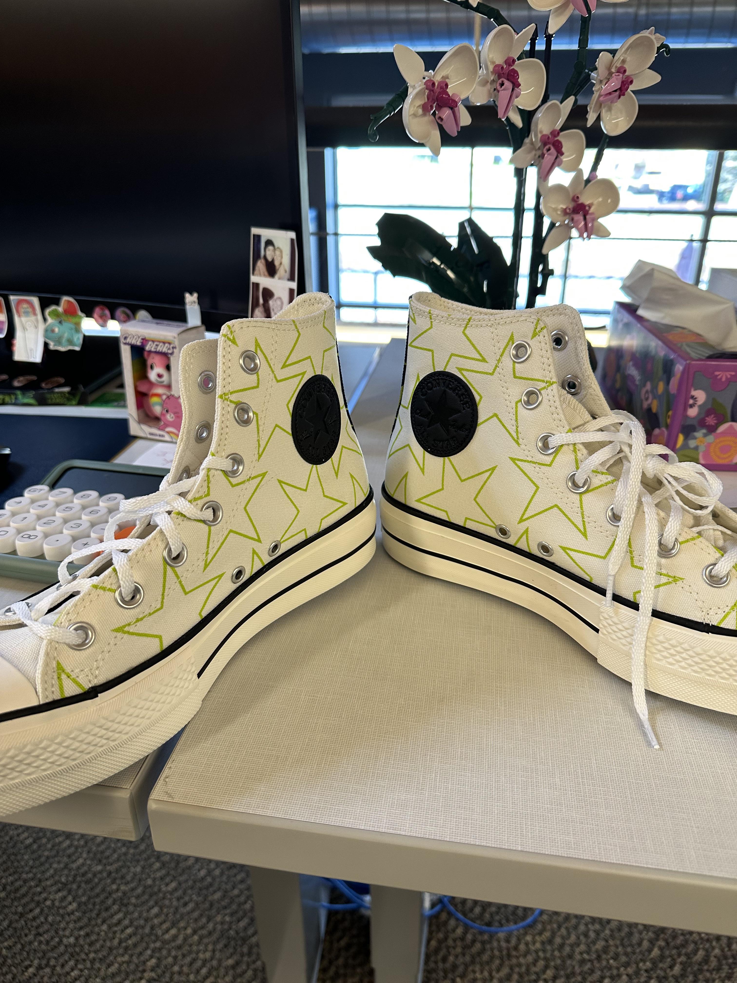 Converse arrival!! | Scrolller