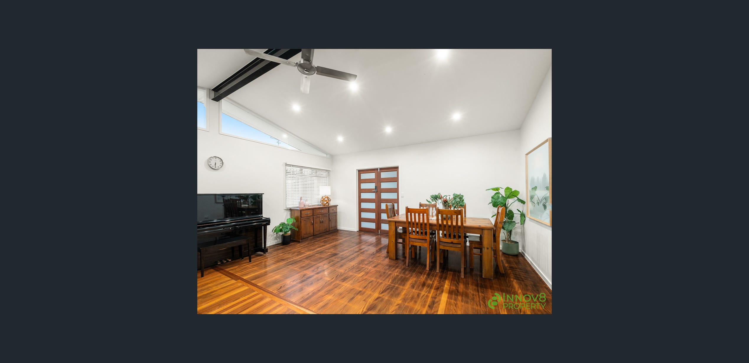 Help me design my Dining/Lounge. | Scrolller