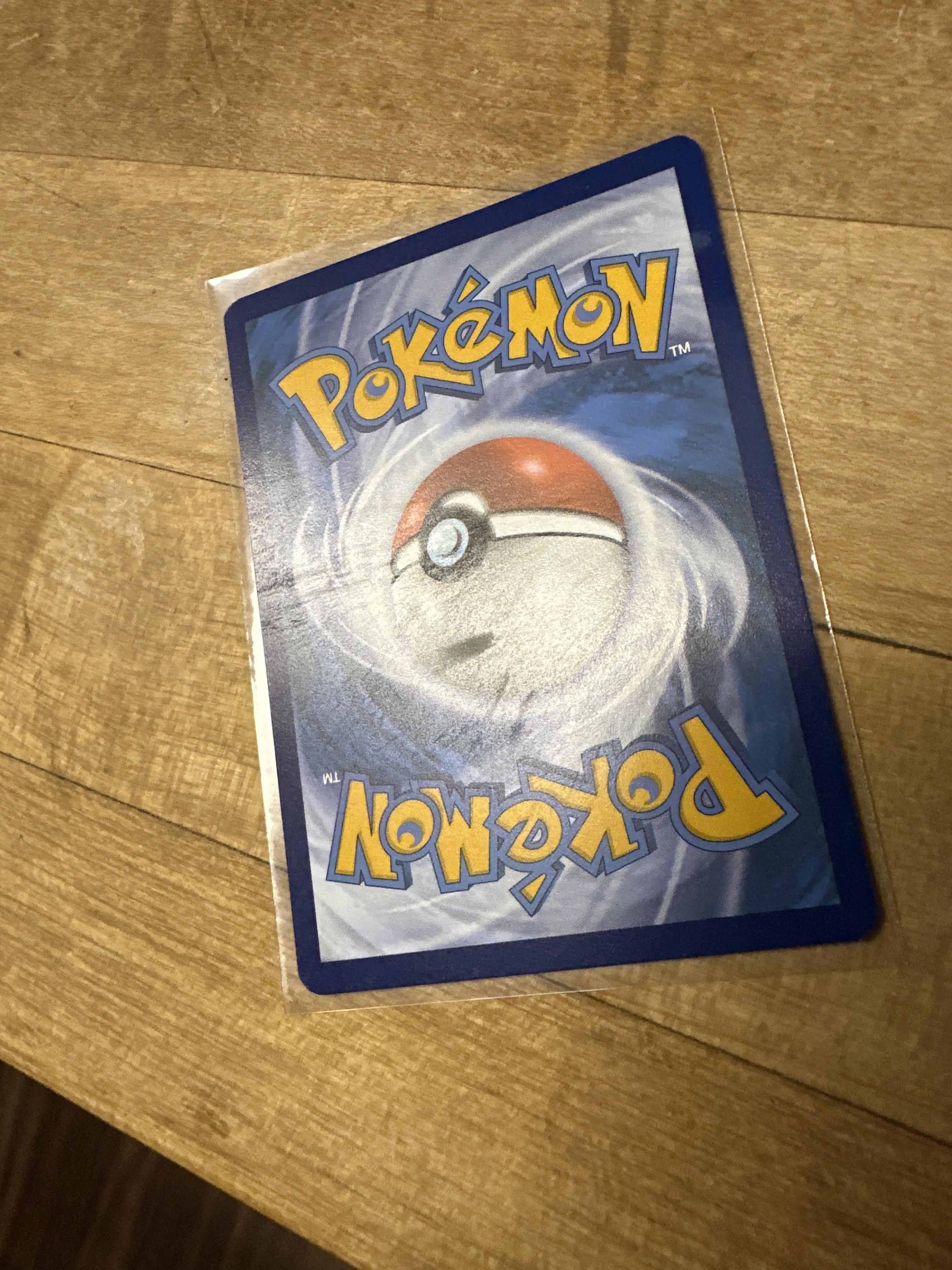 Help Identifying the texture on this card. | Scrolller