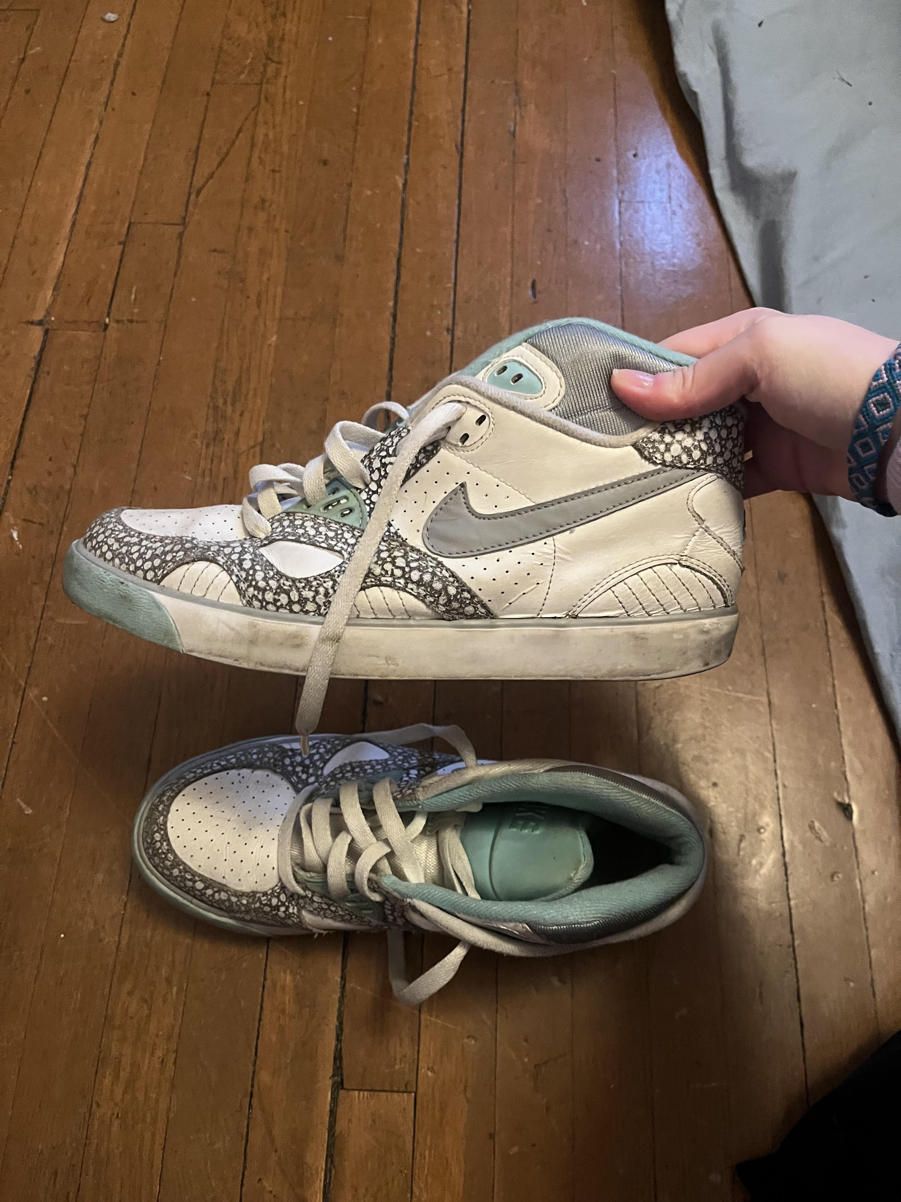 Help with ID some shoes I thrifted? | Scrolller