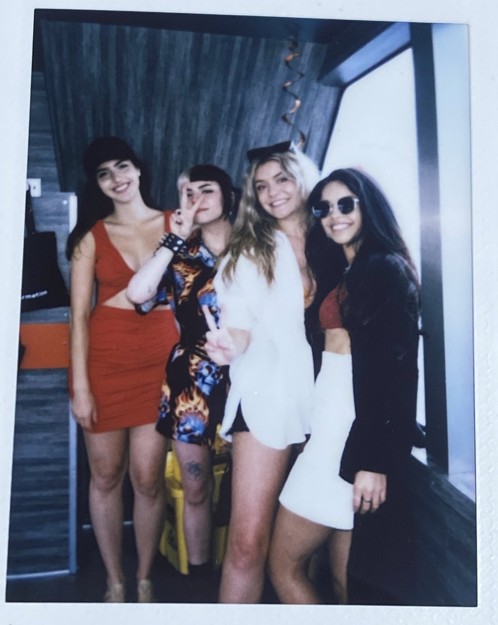 Brooke, Emma | Scrolller