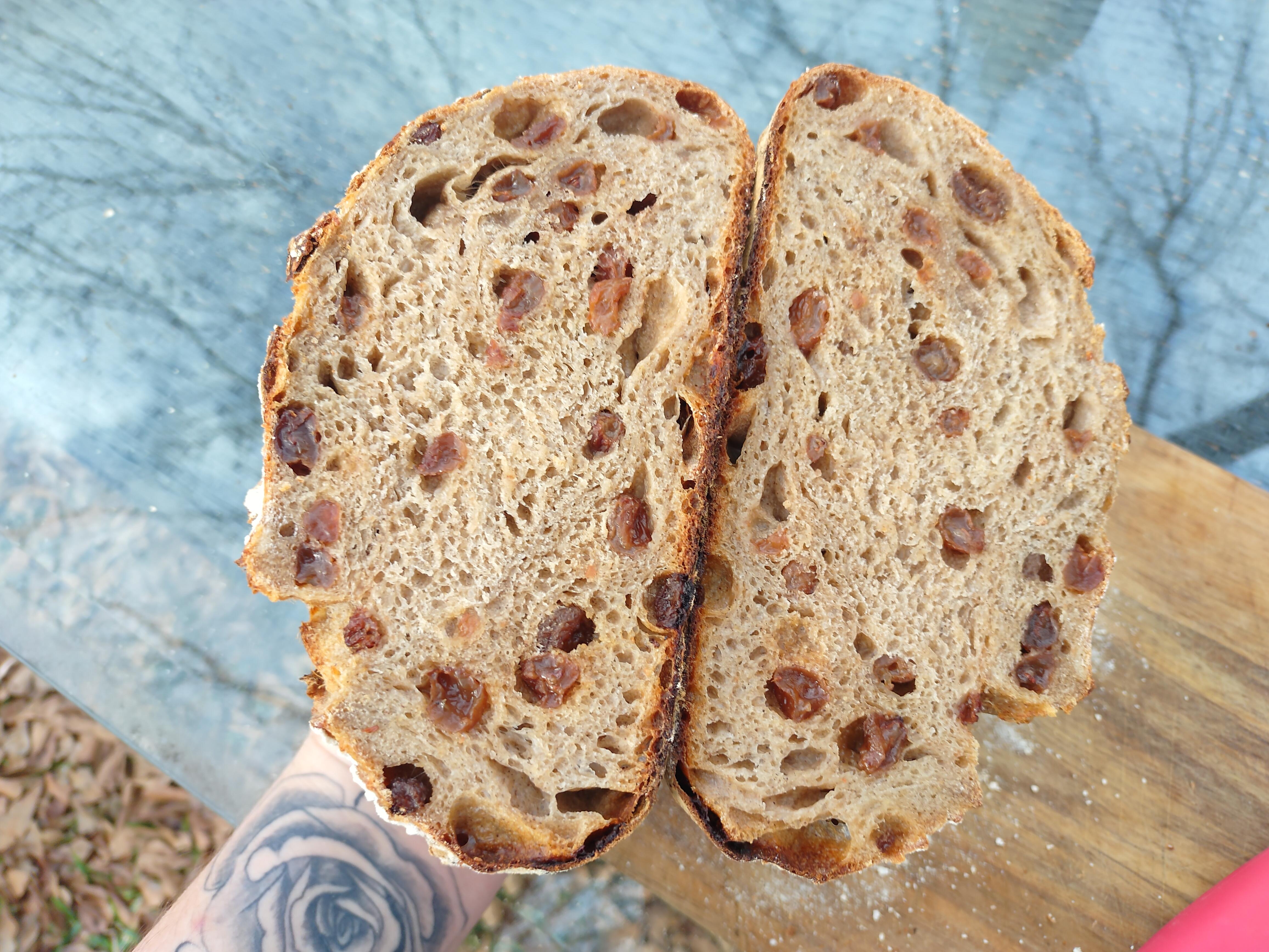 Cinnamon raisin sourdough | Scrolller