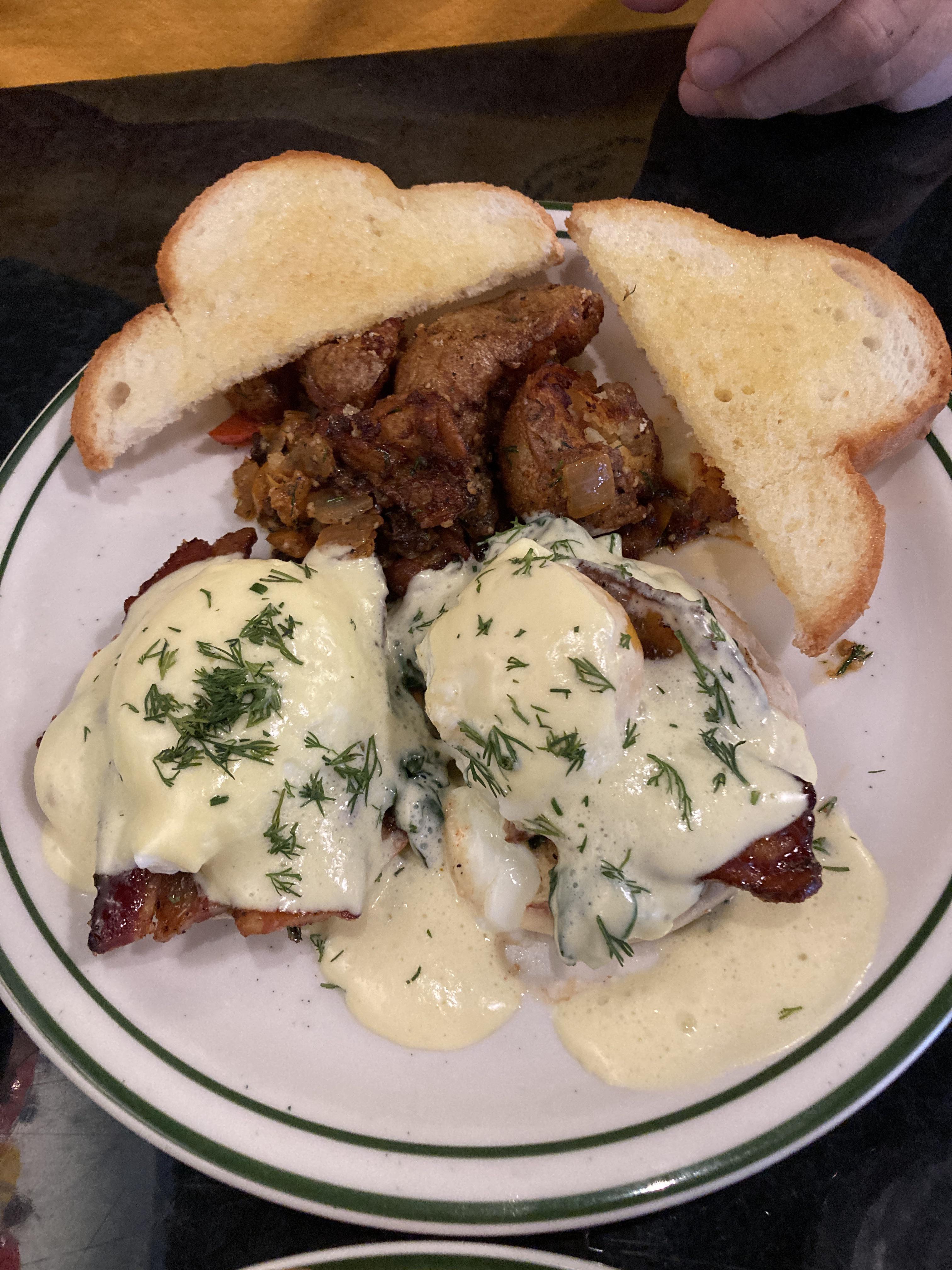 [i ate] Salmon Eggs Benny | Scrolller