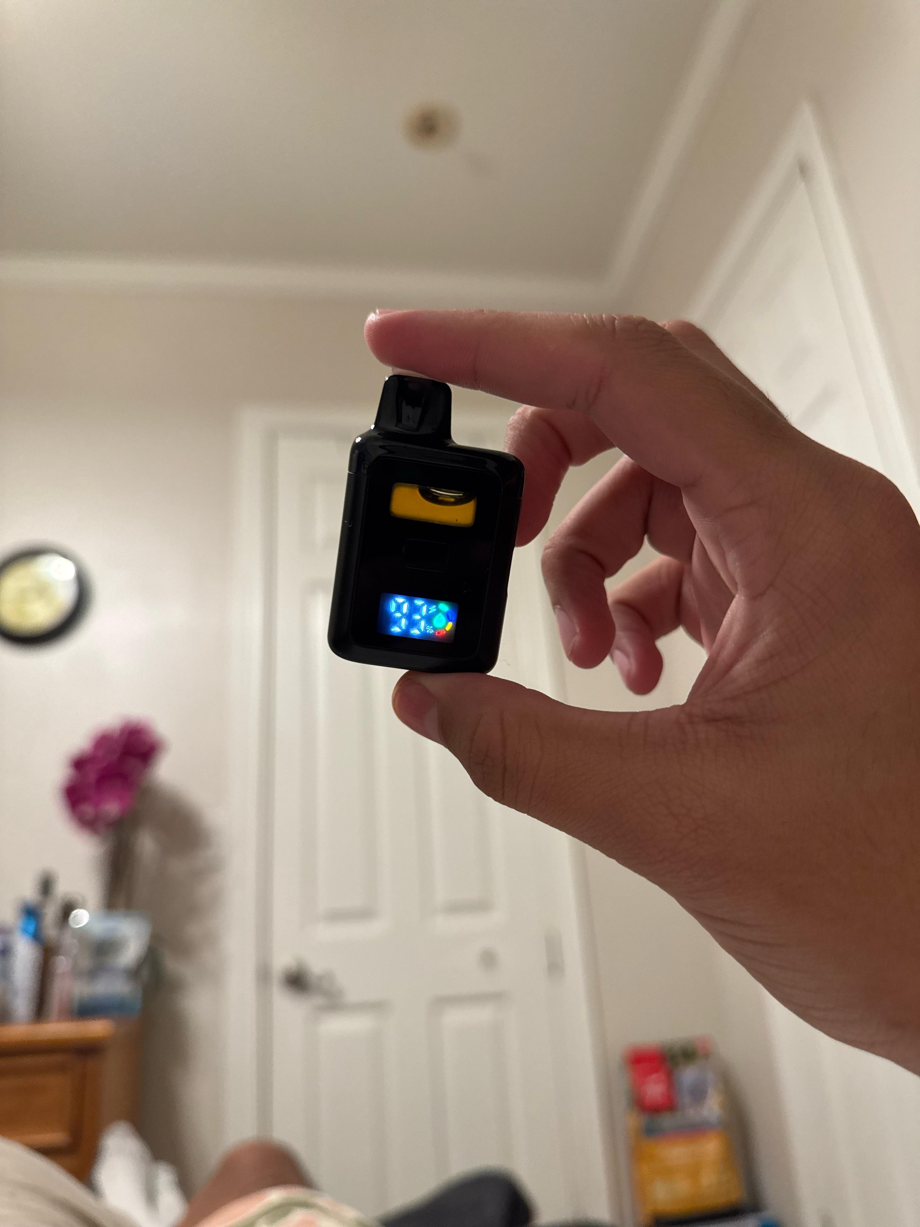 Made my own disposable out of straight diamond/sauce concentrate | Scrolller