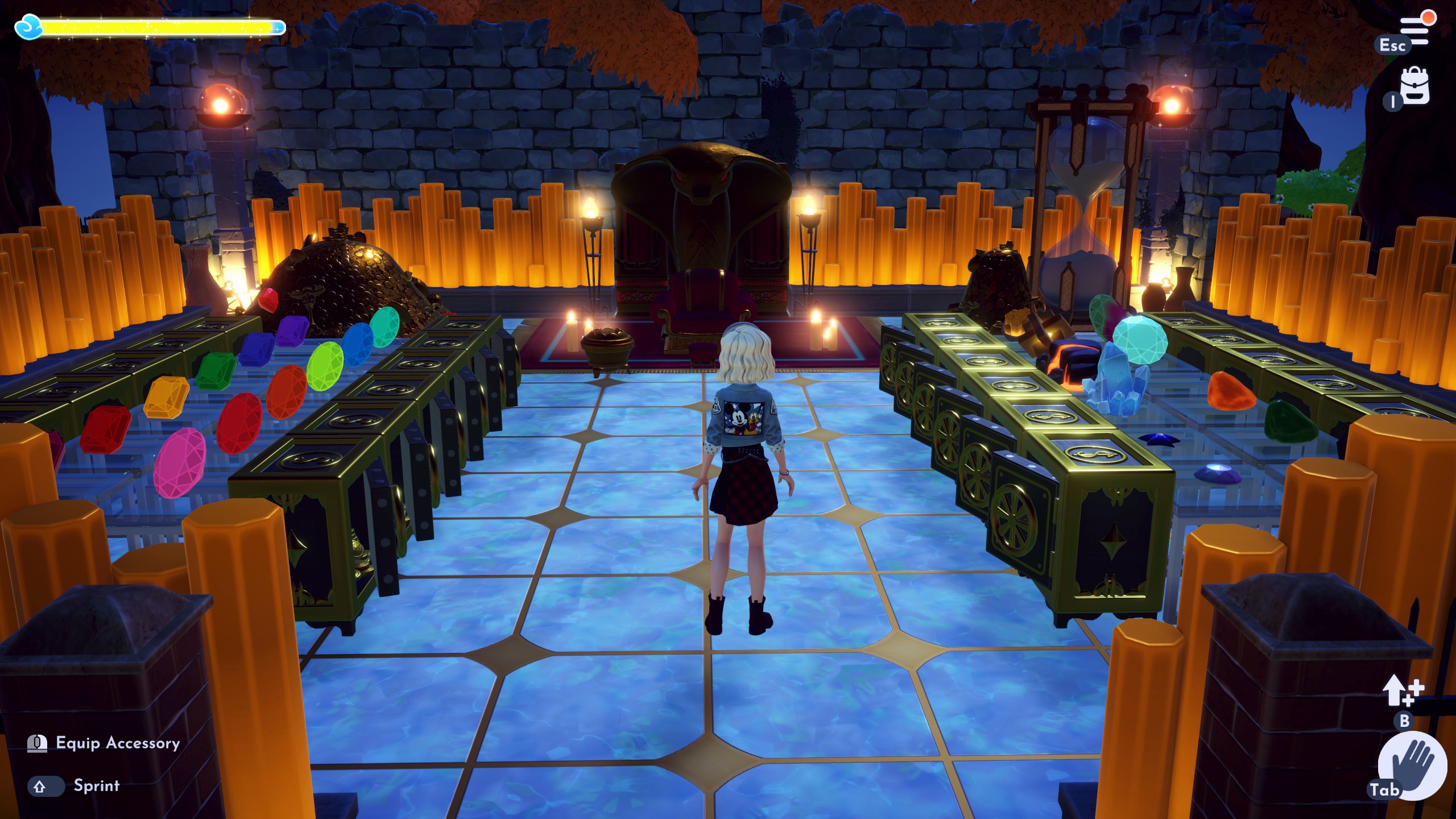 Vitalys mine lamp and cobra statue were made for each other | Scrolller