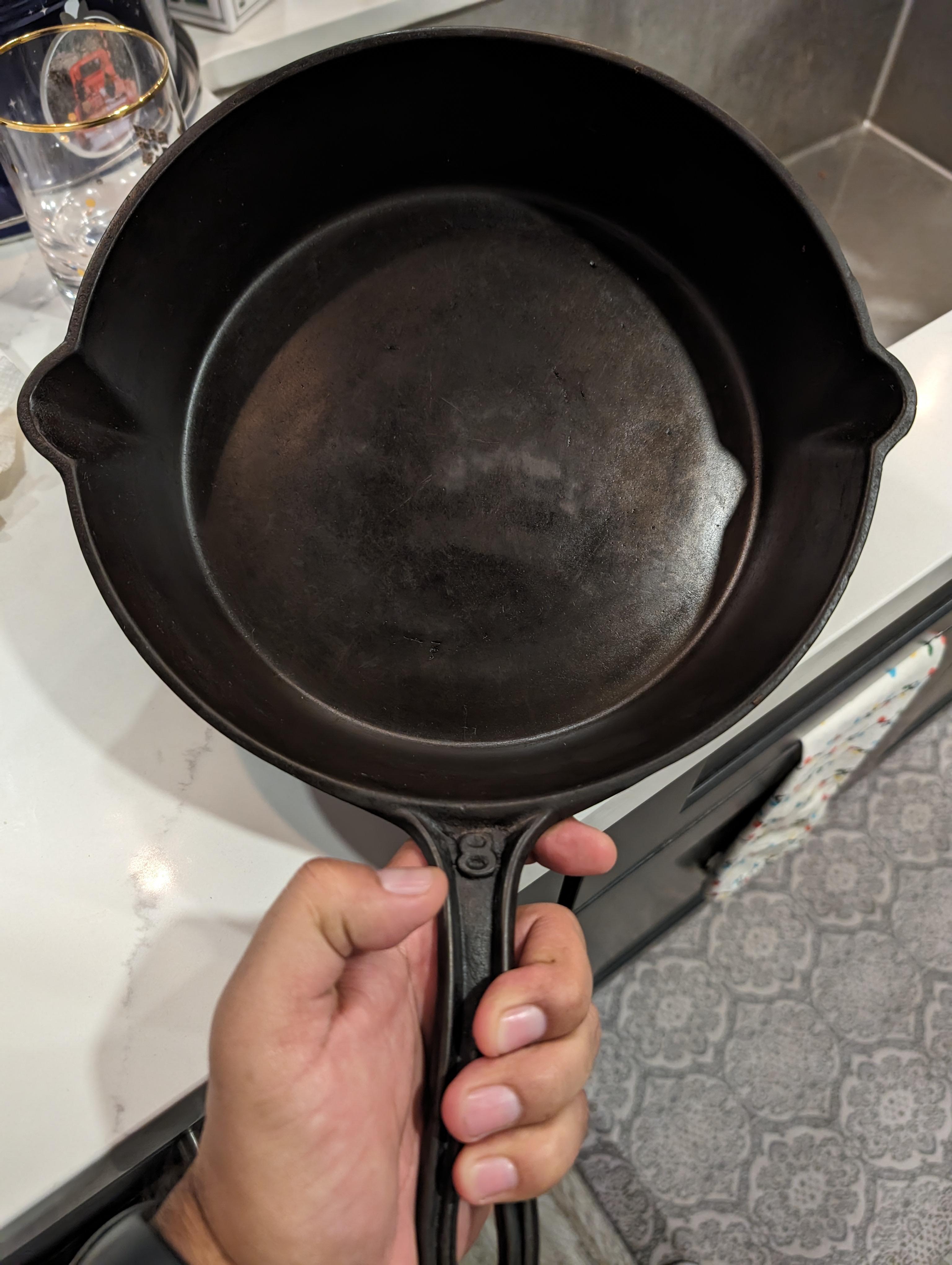 Deep dish pizza in my gate marked #8 | Scrolller