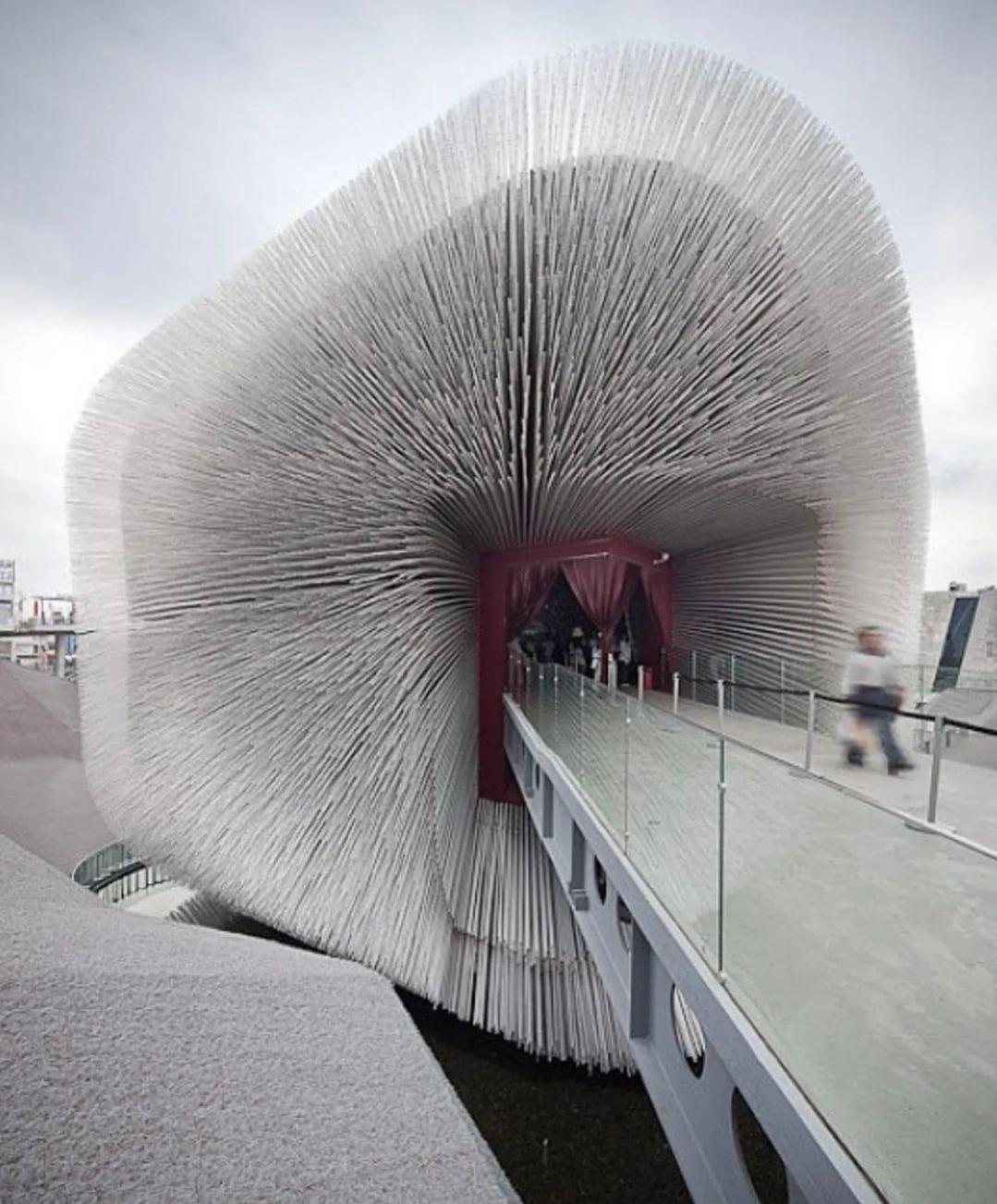 Architectural Hole | Scrolller