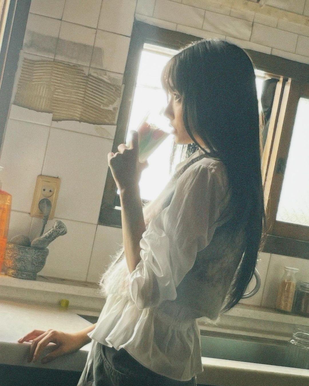 240115 Kang Hyewon Instagram Update | Scrolller