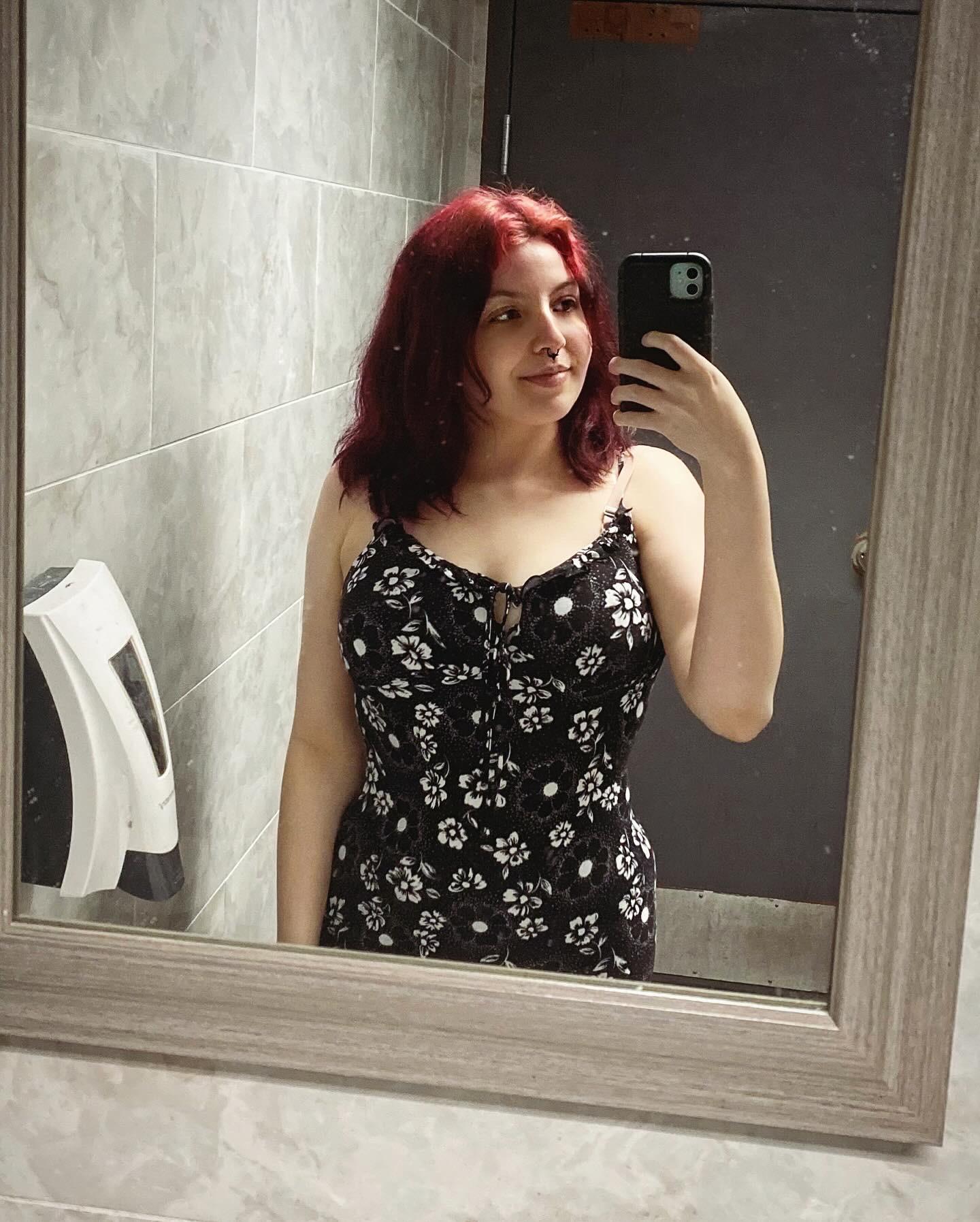 Dress weather | Scrolller