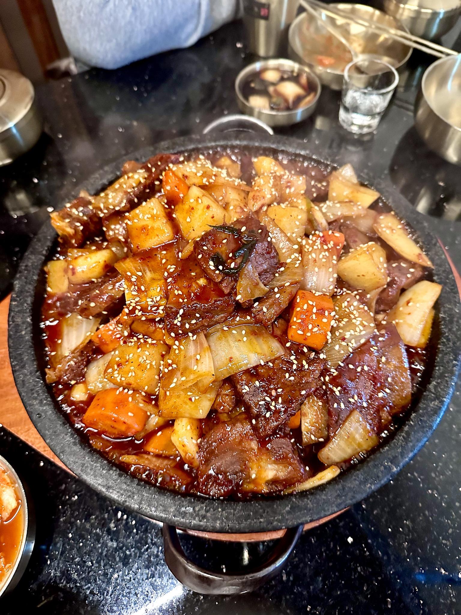 [I ate] Korean Braised Short Ribs | Scrolller