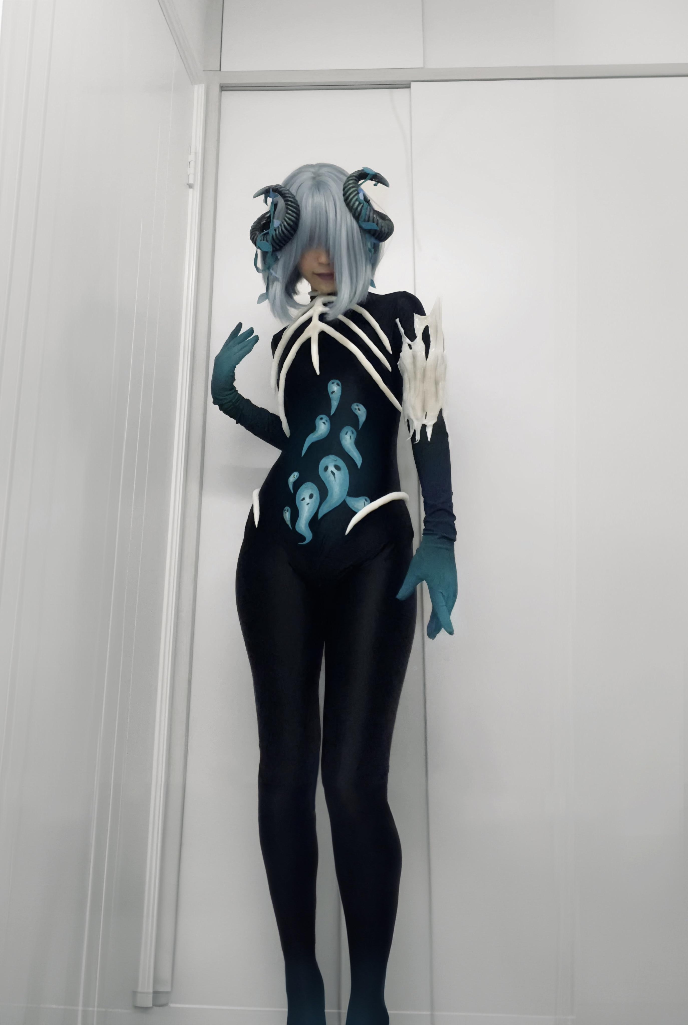 Still a work in progress, but here’s my handmade Warden cosplay! | Scrolller