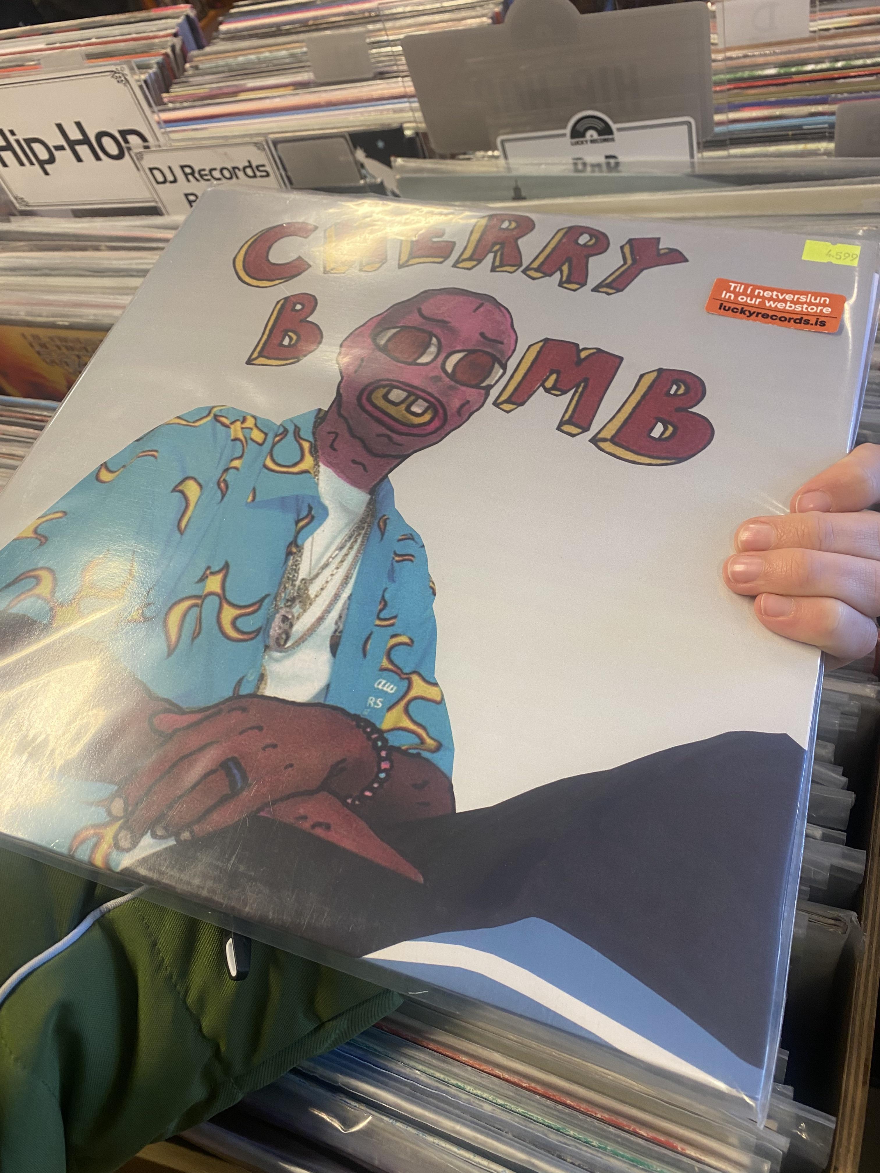 Bootleg ? | Scrolller