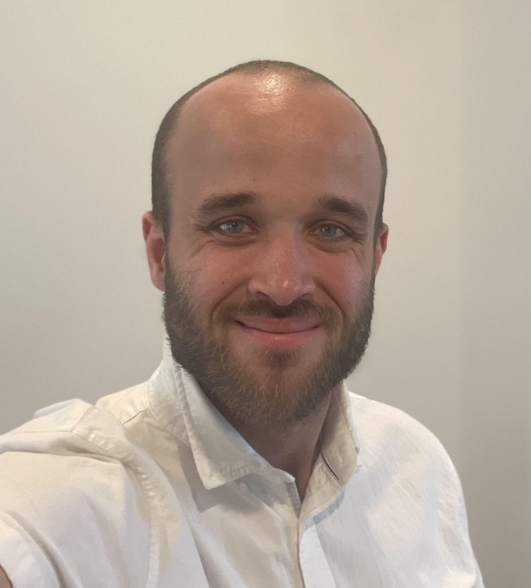 Beard or no beard? | Scrolller