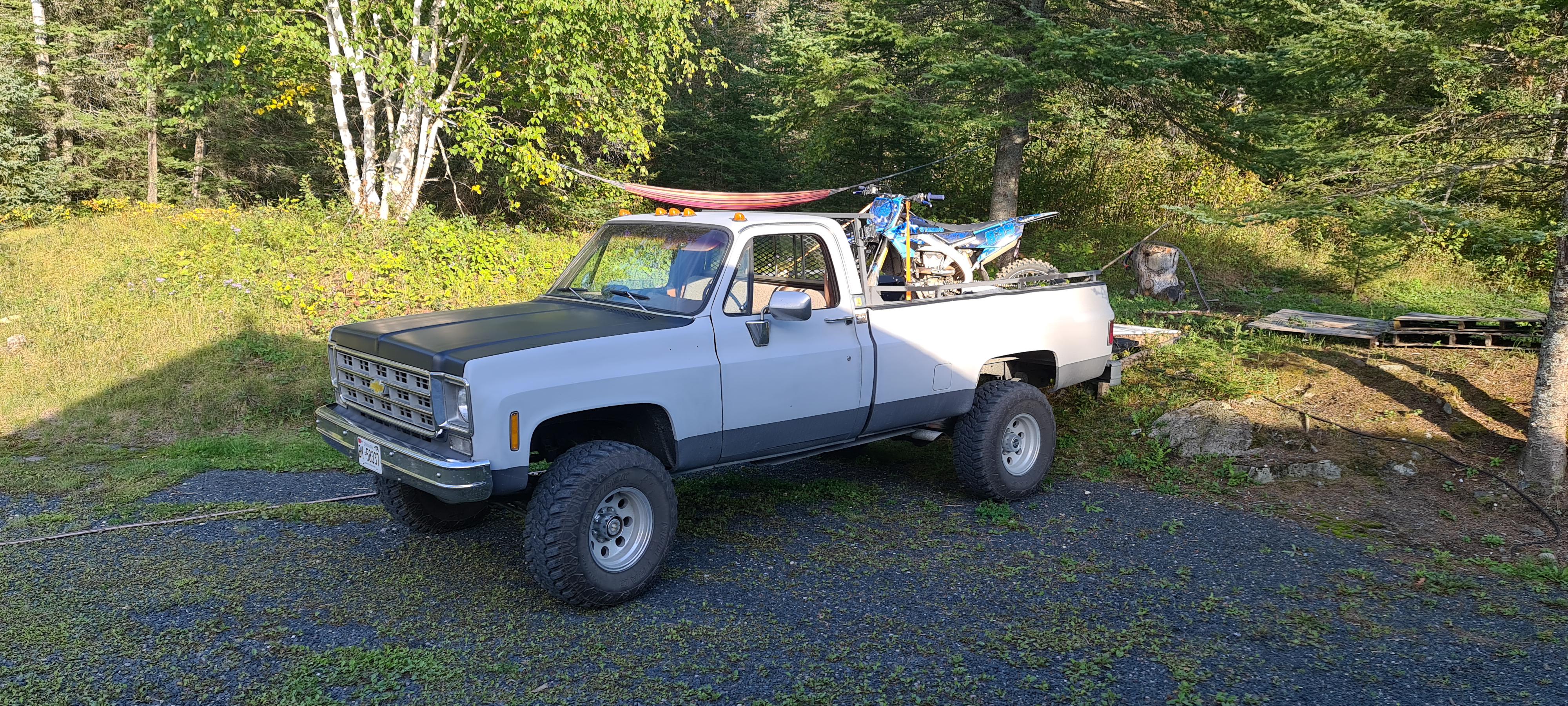 77 Camper Special with a modded 350 | Scrolller