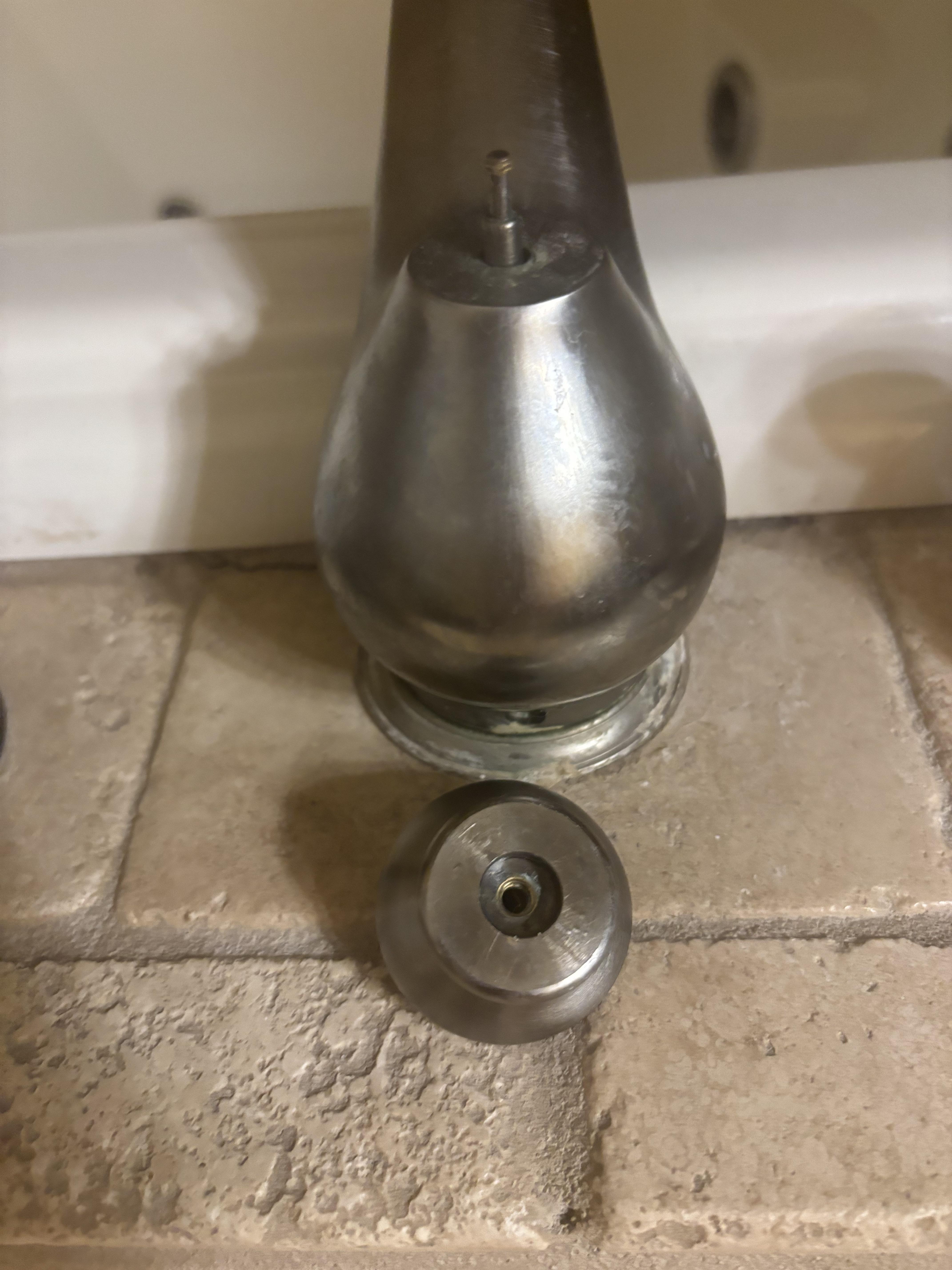 Faucet knob won’t stay on | Scrolller