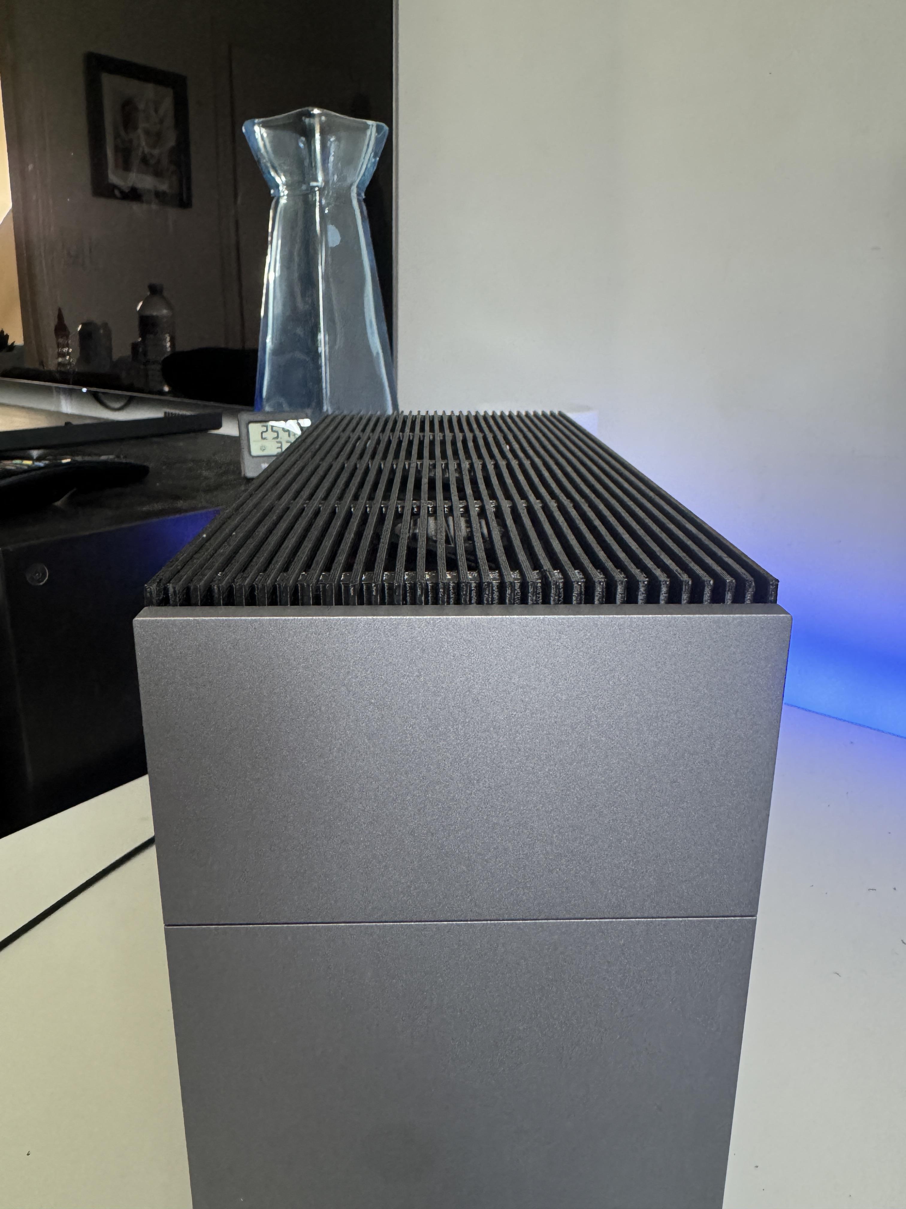 Modded Top Panel | Scrolller