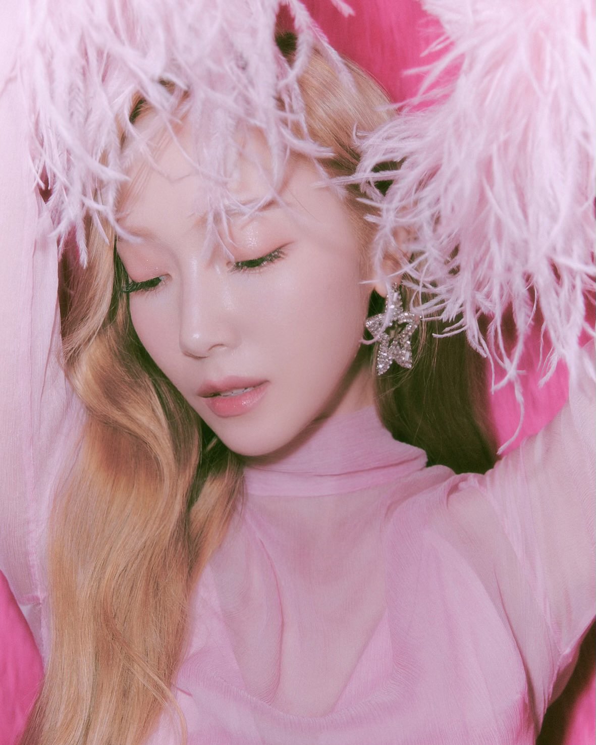 Jessica Jung - The 4th Mini Album: Beep Beep (Concept Photo 1) | Scrolller