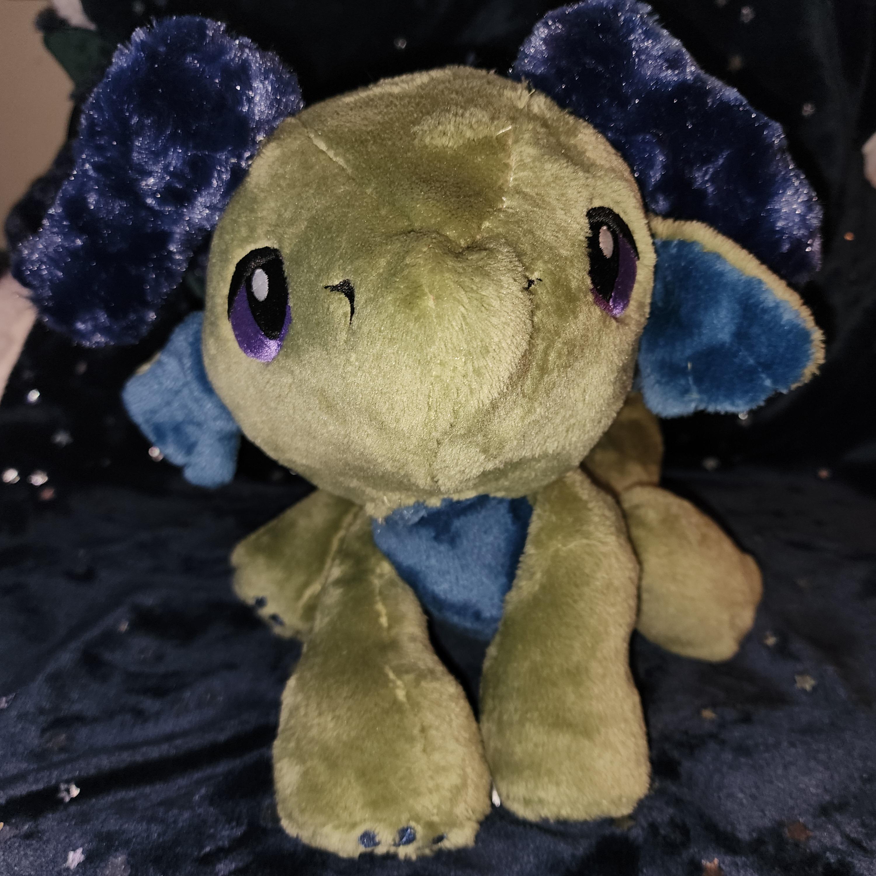 Meet Element! | Scrolller