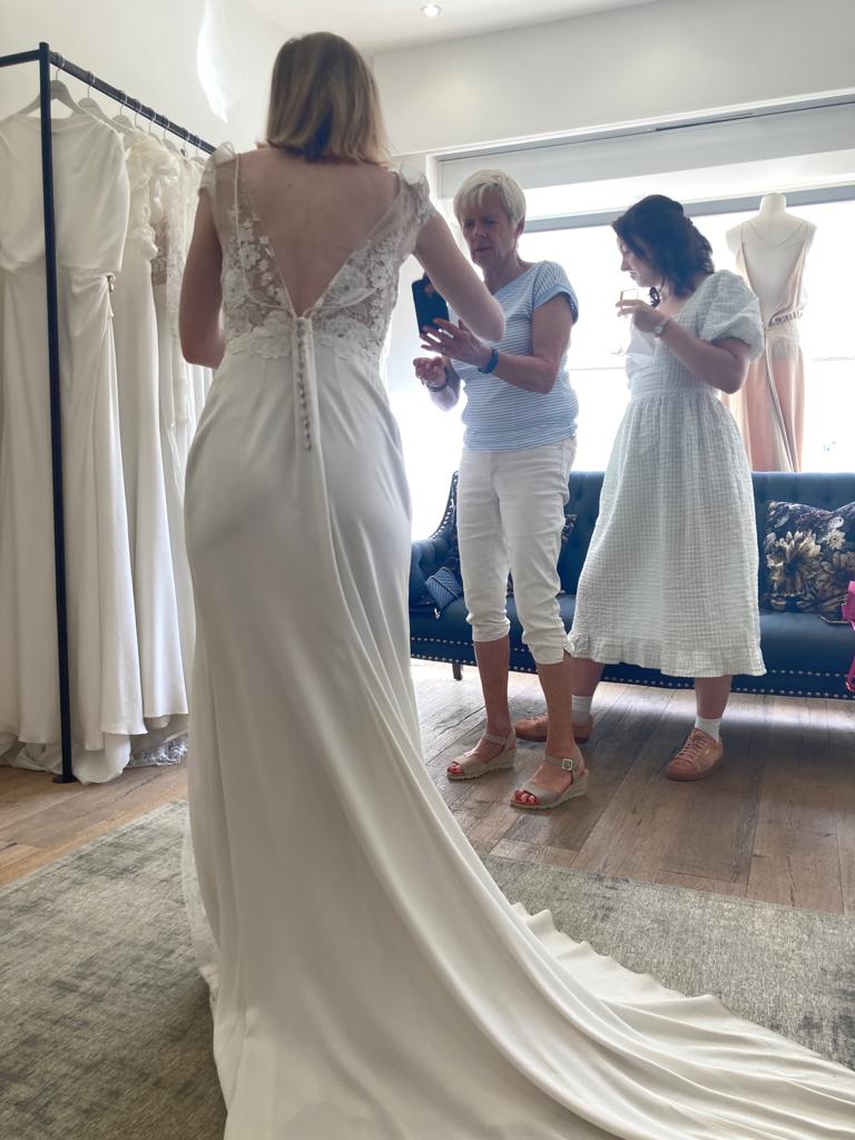 Paula agard is getting married. :( | Scrolller