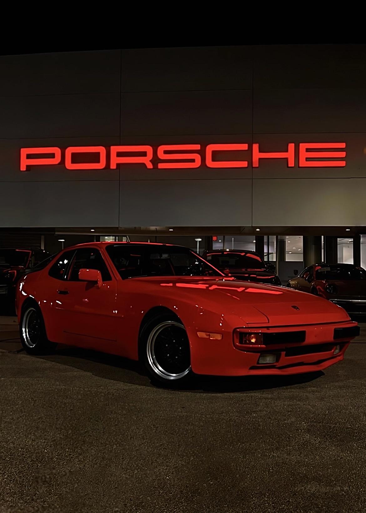 Obligatory Porsche dealership shots | Scrolller