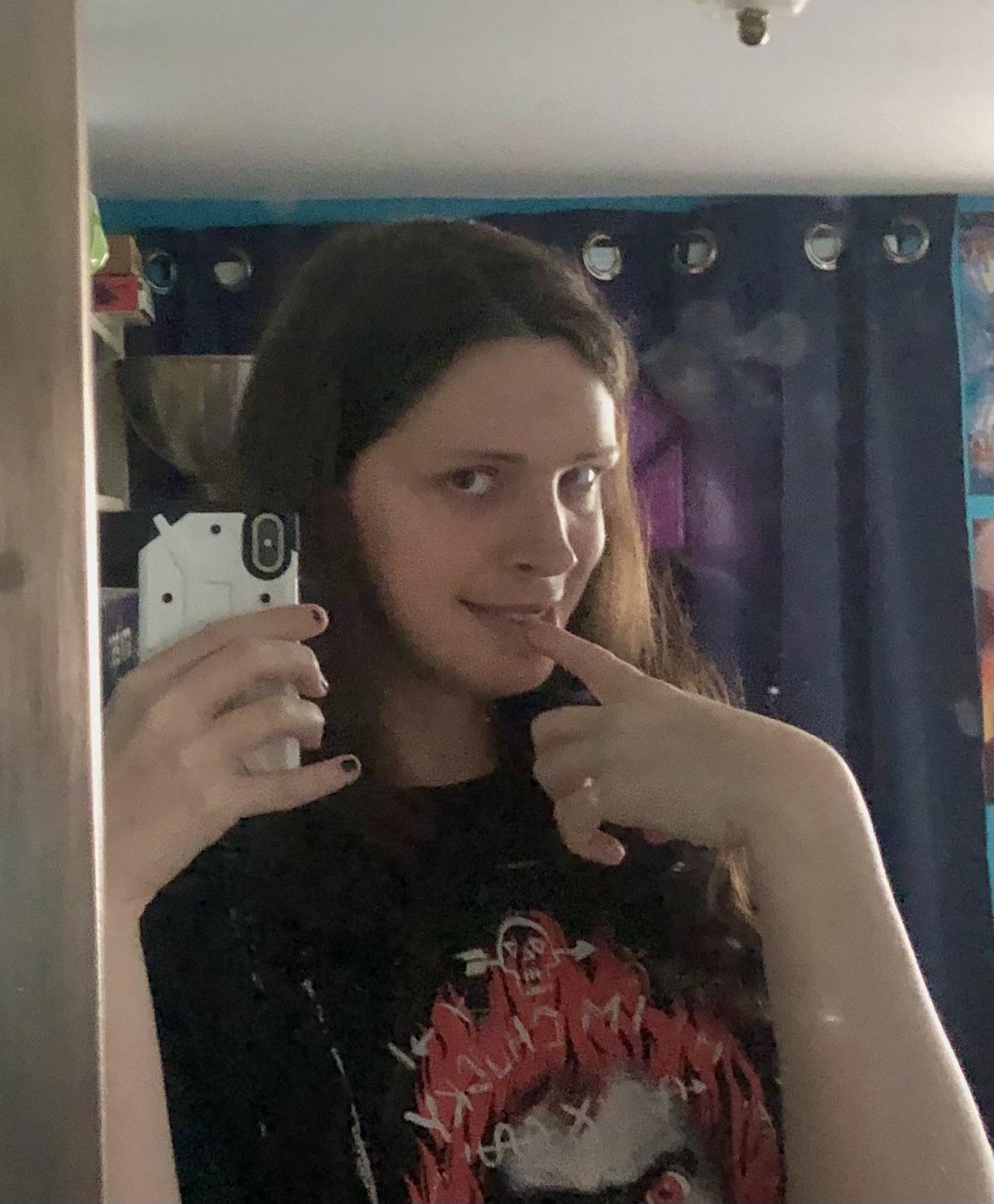 Budget Victoria Rose lol (shes awesome btw :p) | Scrolller