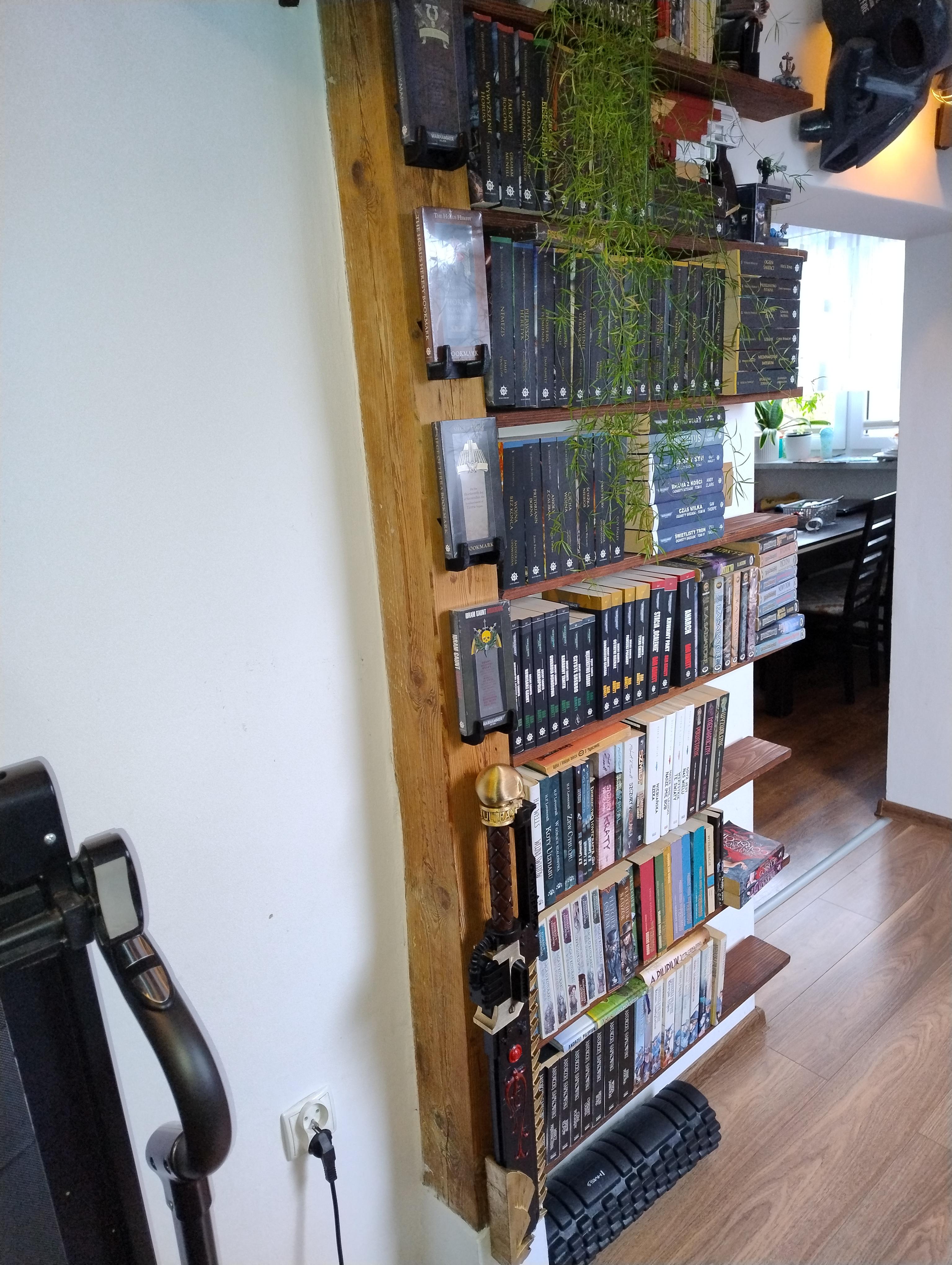 Bookshelf Update! | Scrolller