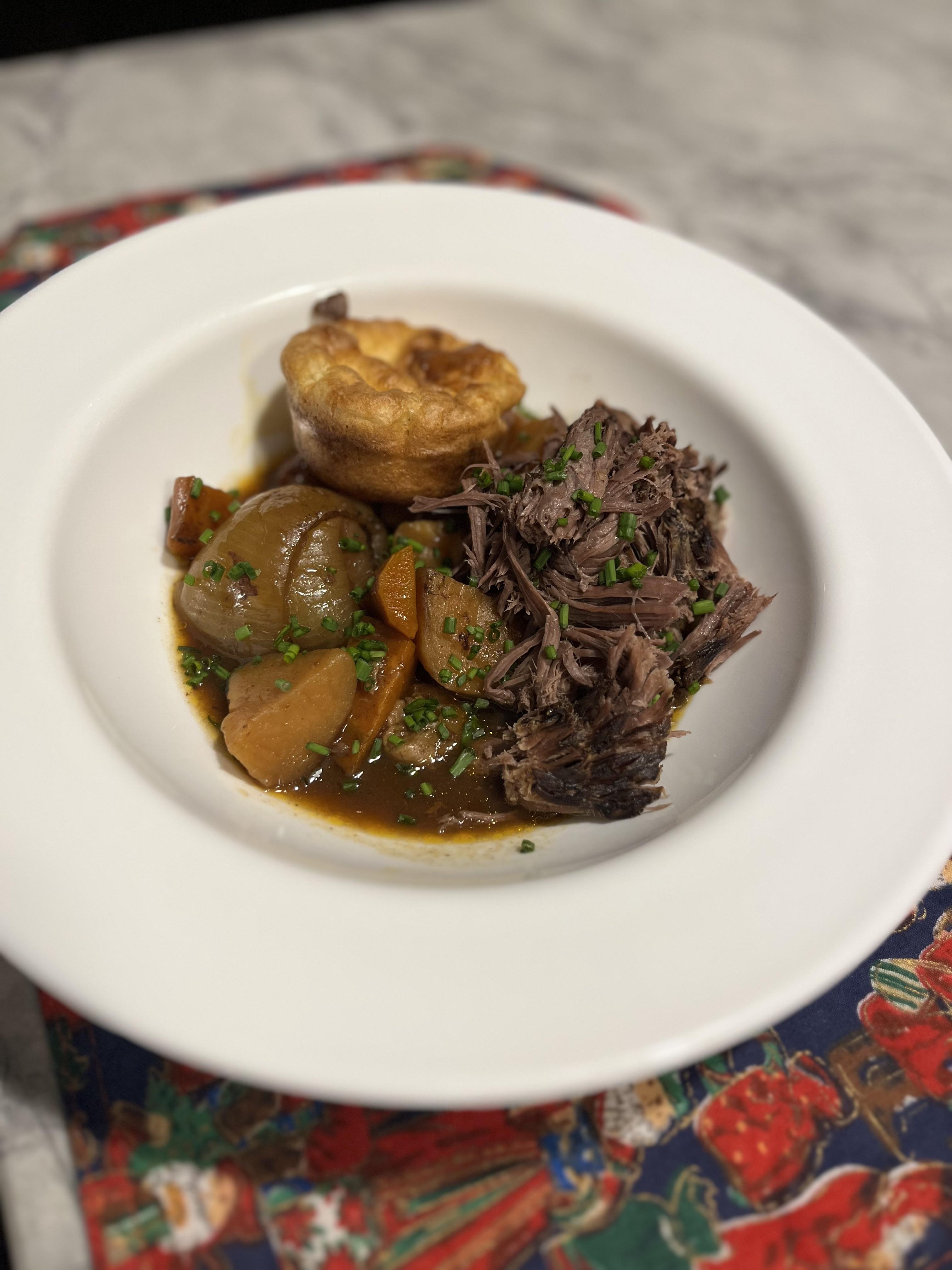 Pot roast w/stewed vegetables and Yorkshire pudding [homemade] | Scrolller