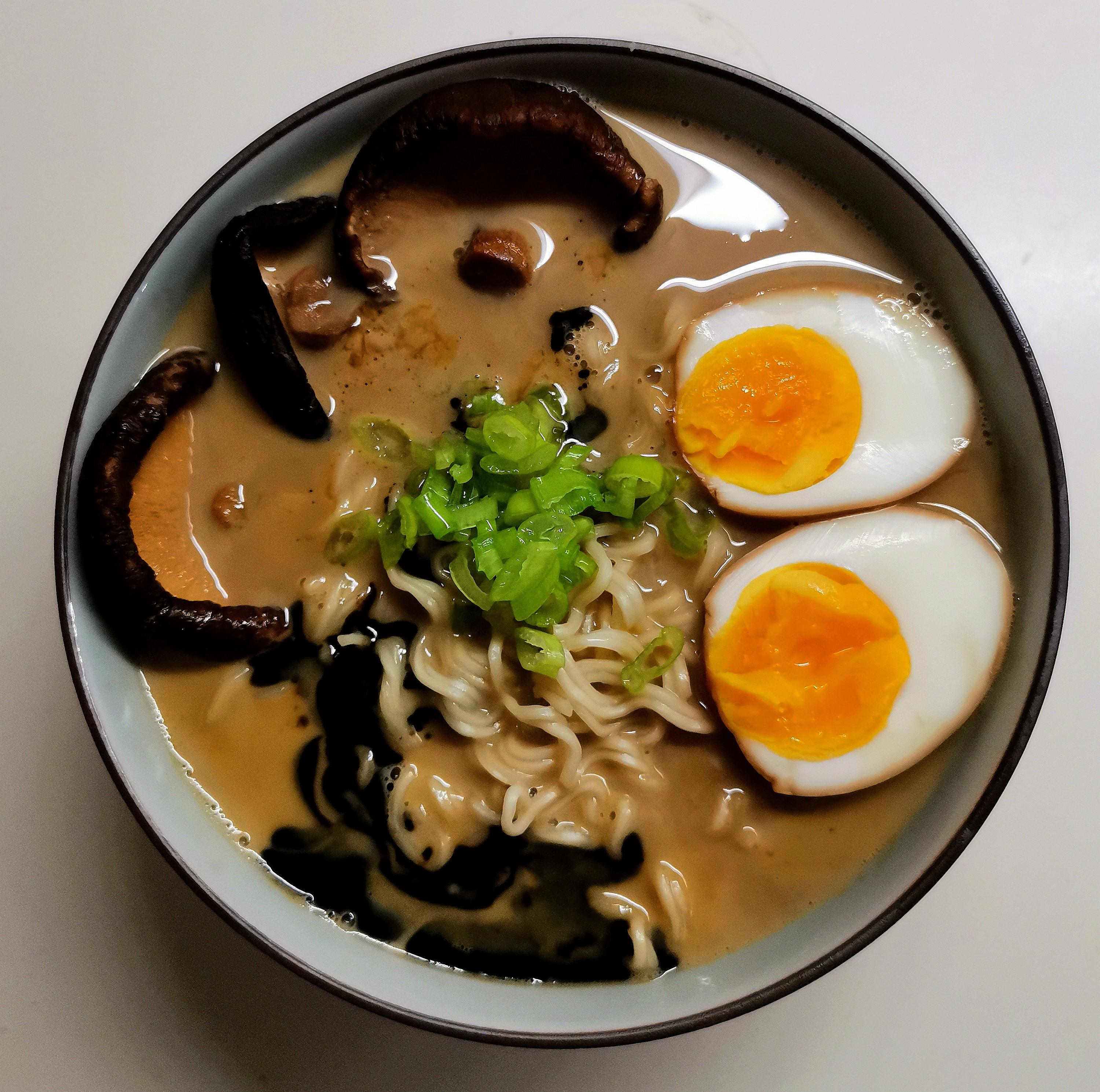 Shoyu Mayu Tonkotsu | Scrolller
