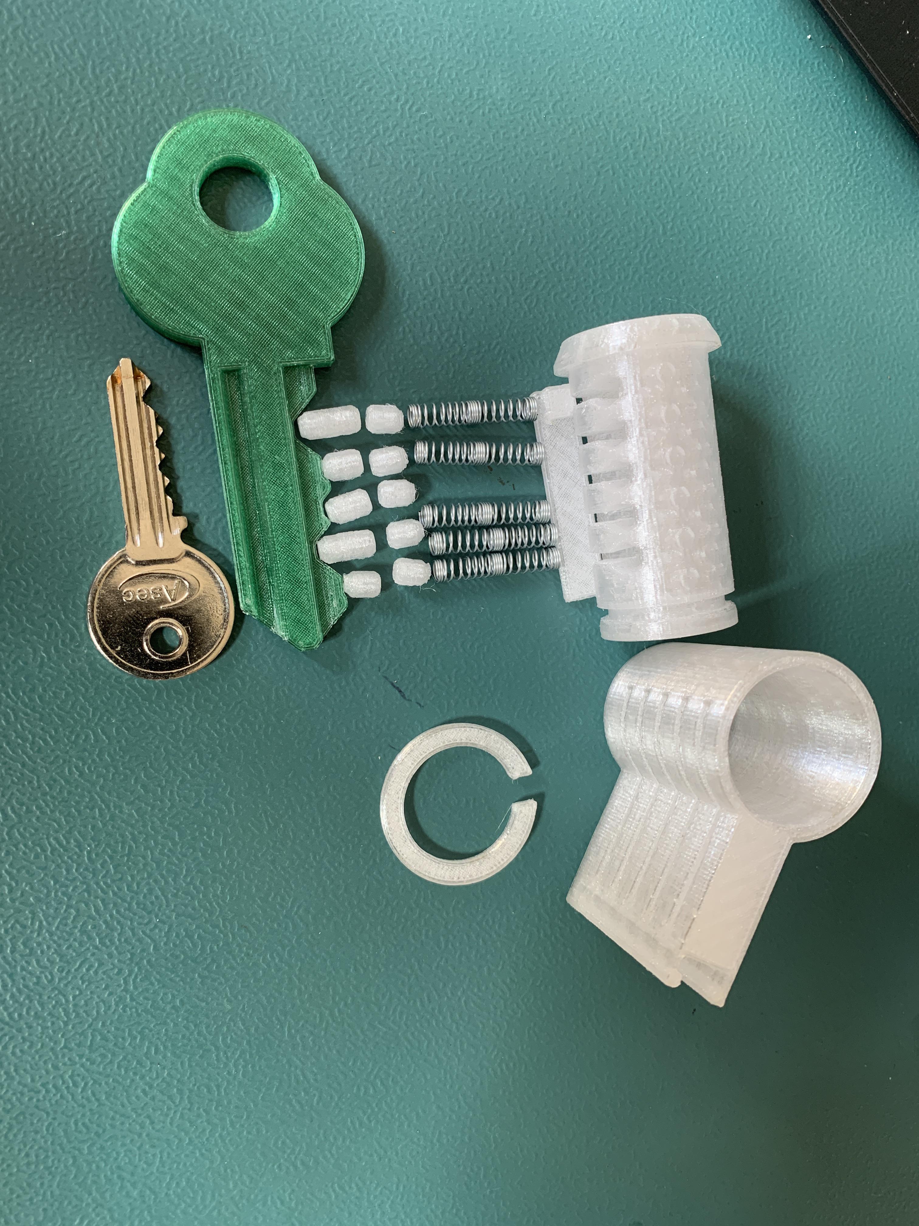 Giant 3d printed lock | Scrolller