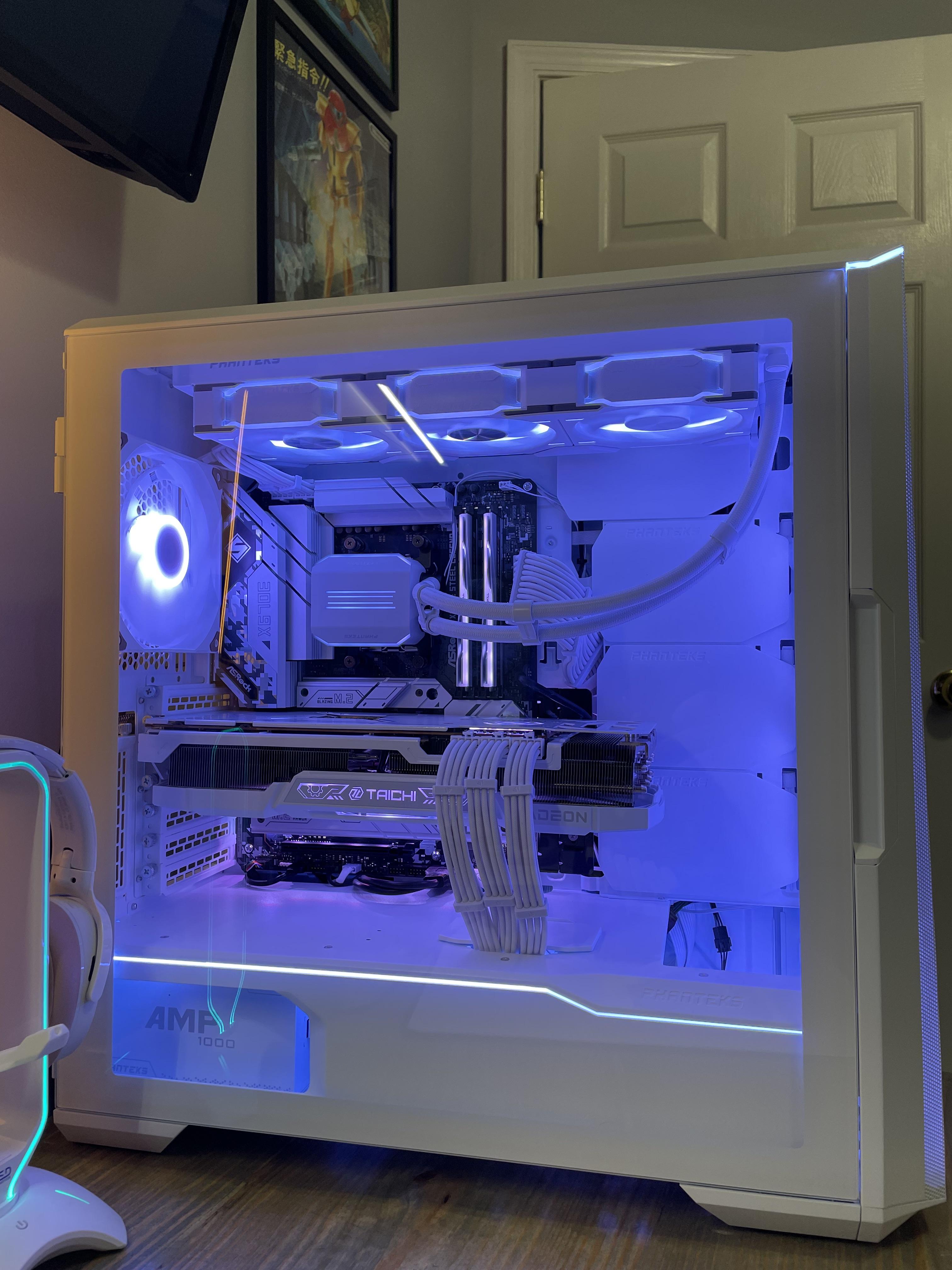 First All White Build (All AMD) | Scrolller