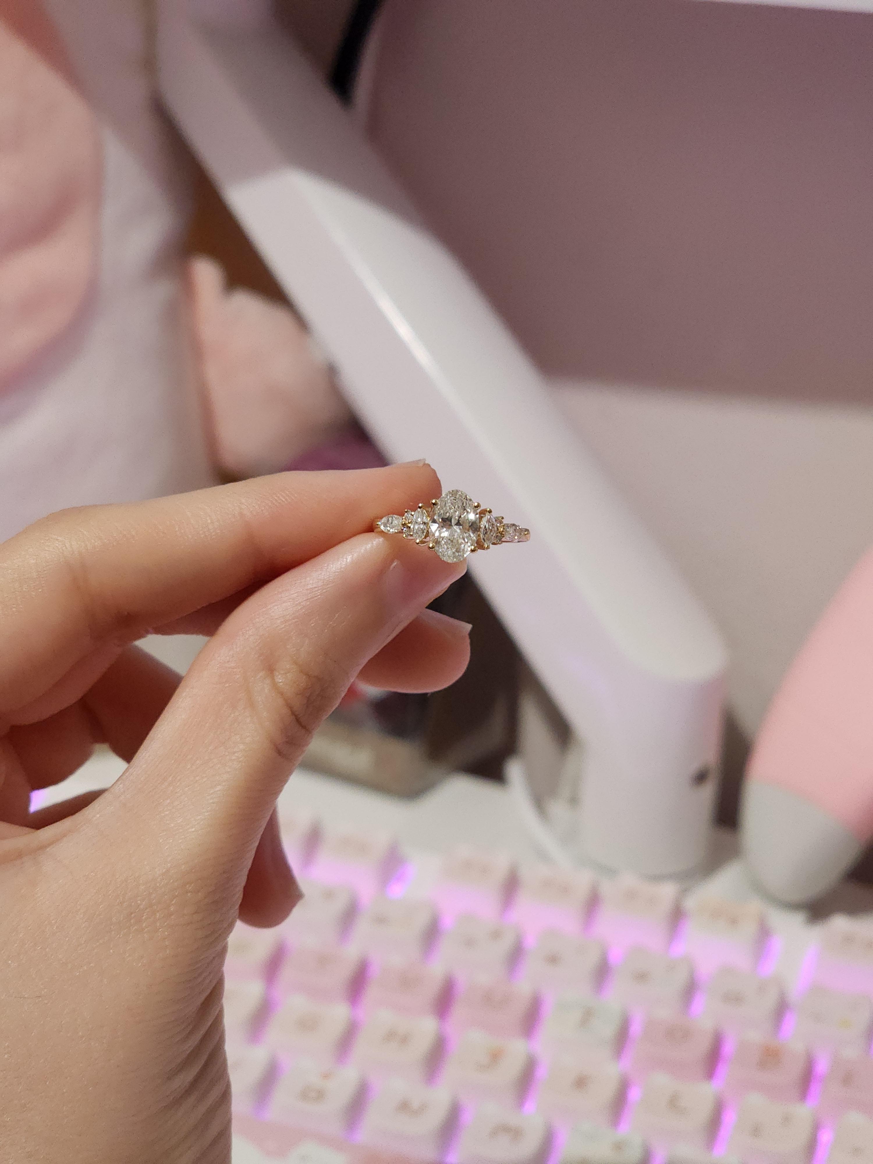 Got my engagement ring! | Scrolller