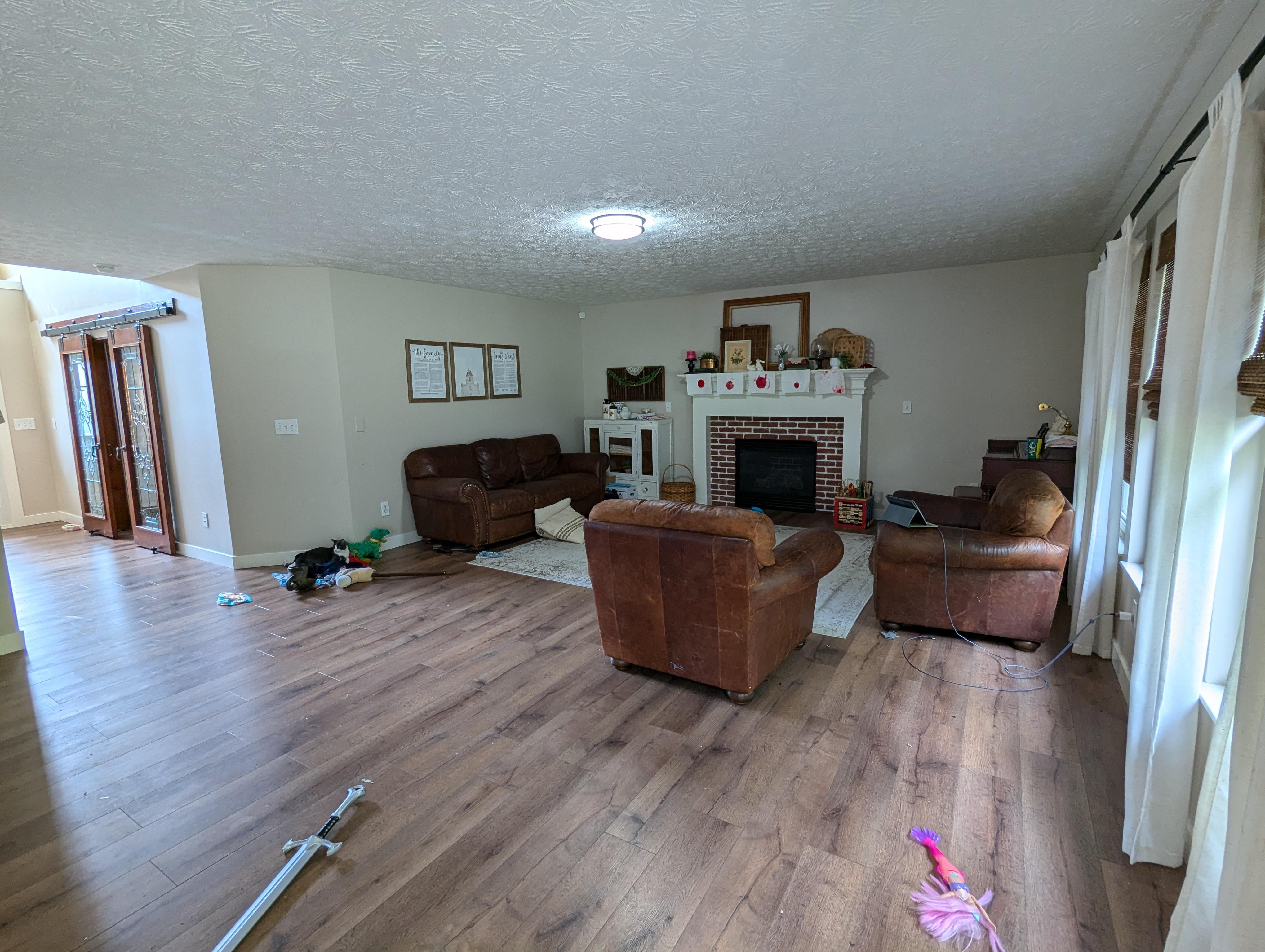 Living Room Layout? | Scrolller