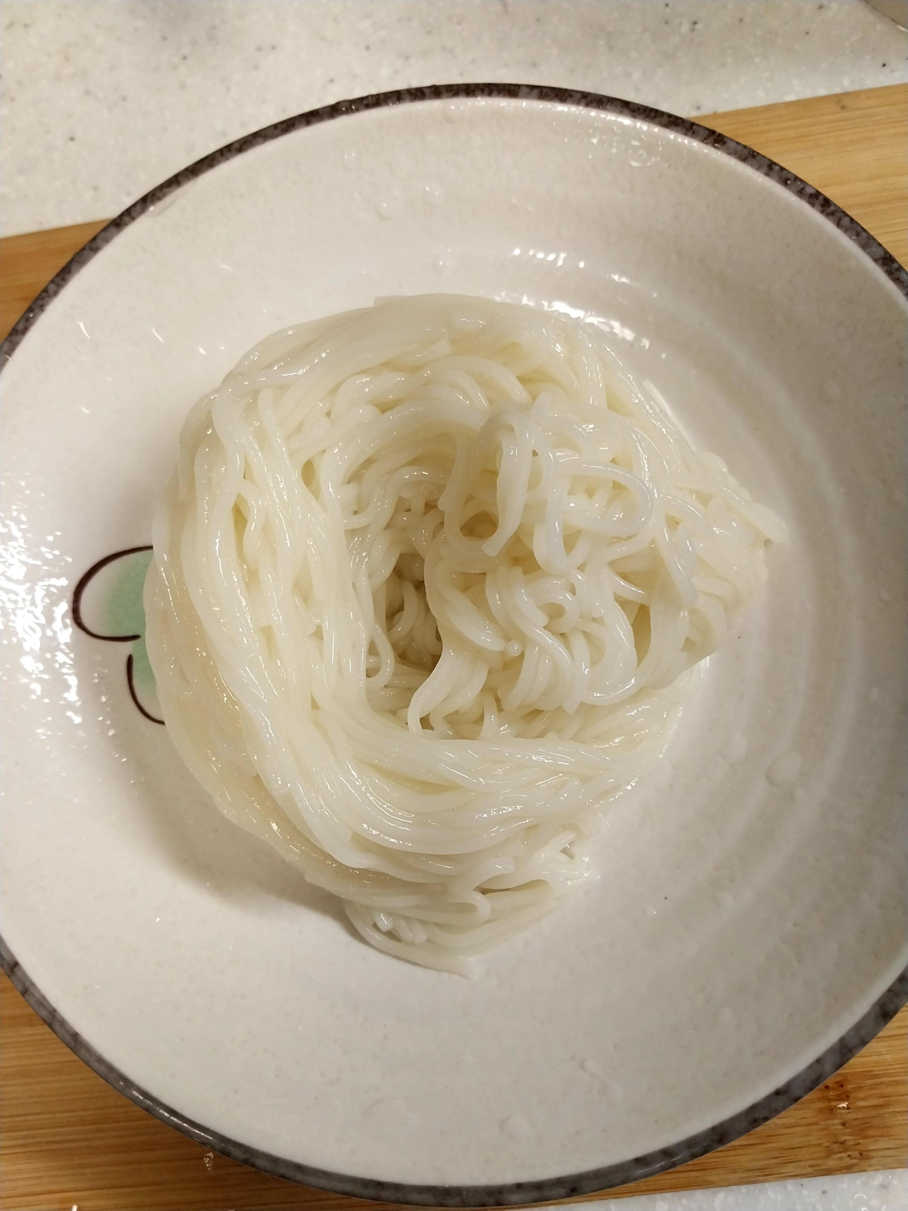 Pumpkin Noodles | Scrolller