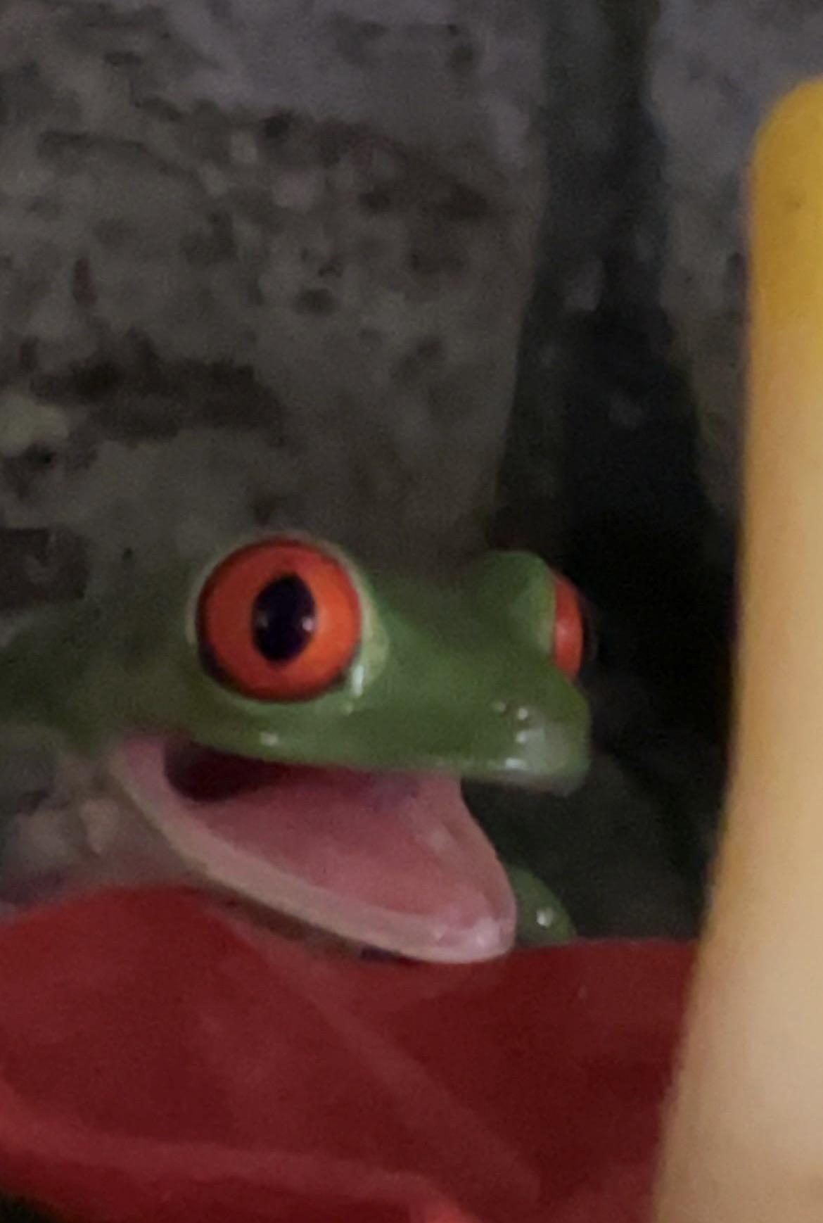 Poppy hopes you have a good day!:) (OC) | Scrolller