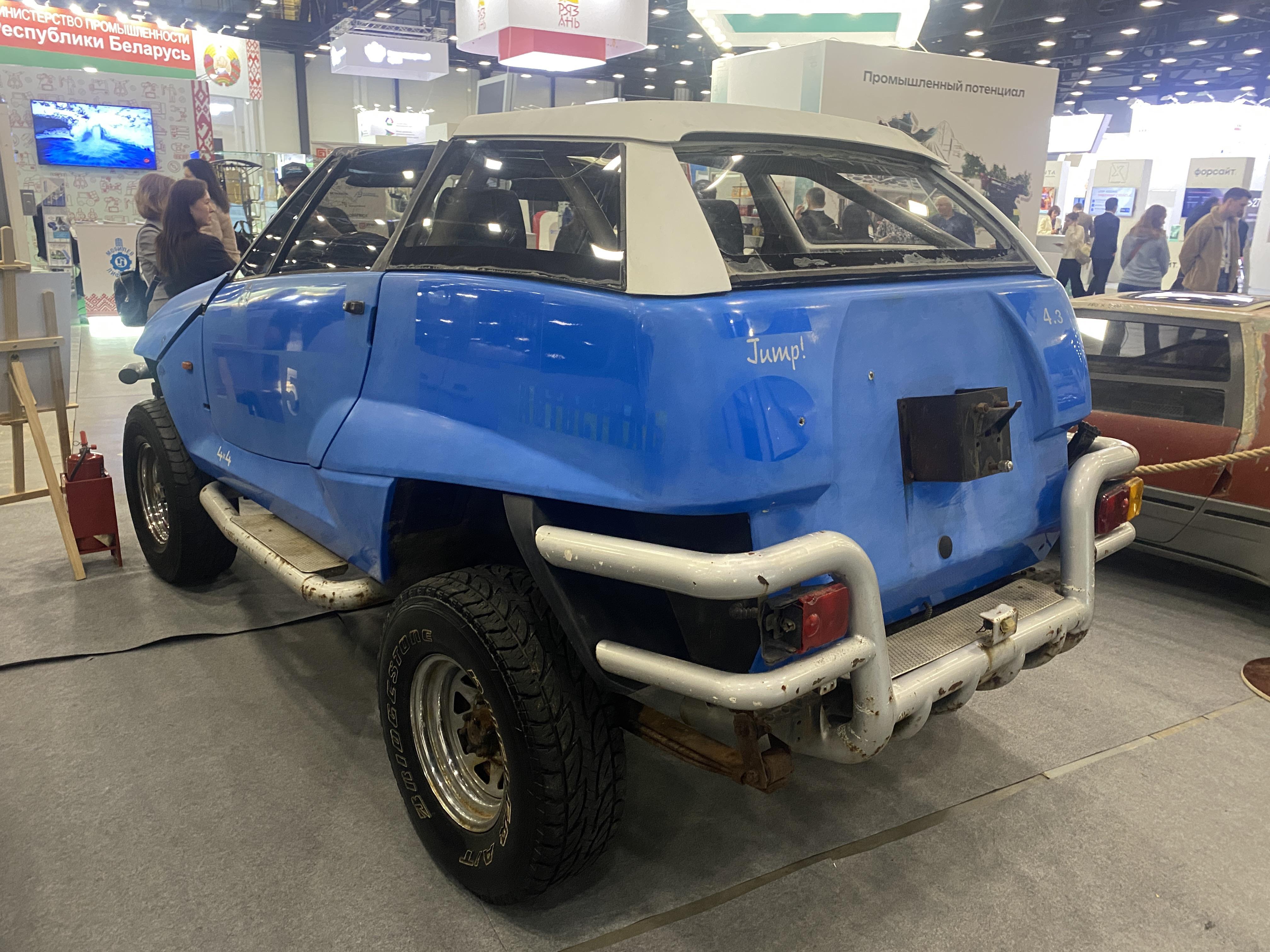 Jeep? No, Russian 4x4 called “Jump” | Scrolller