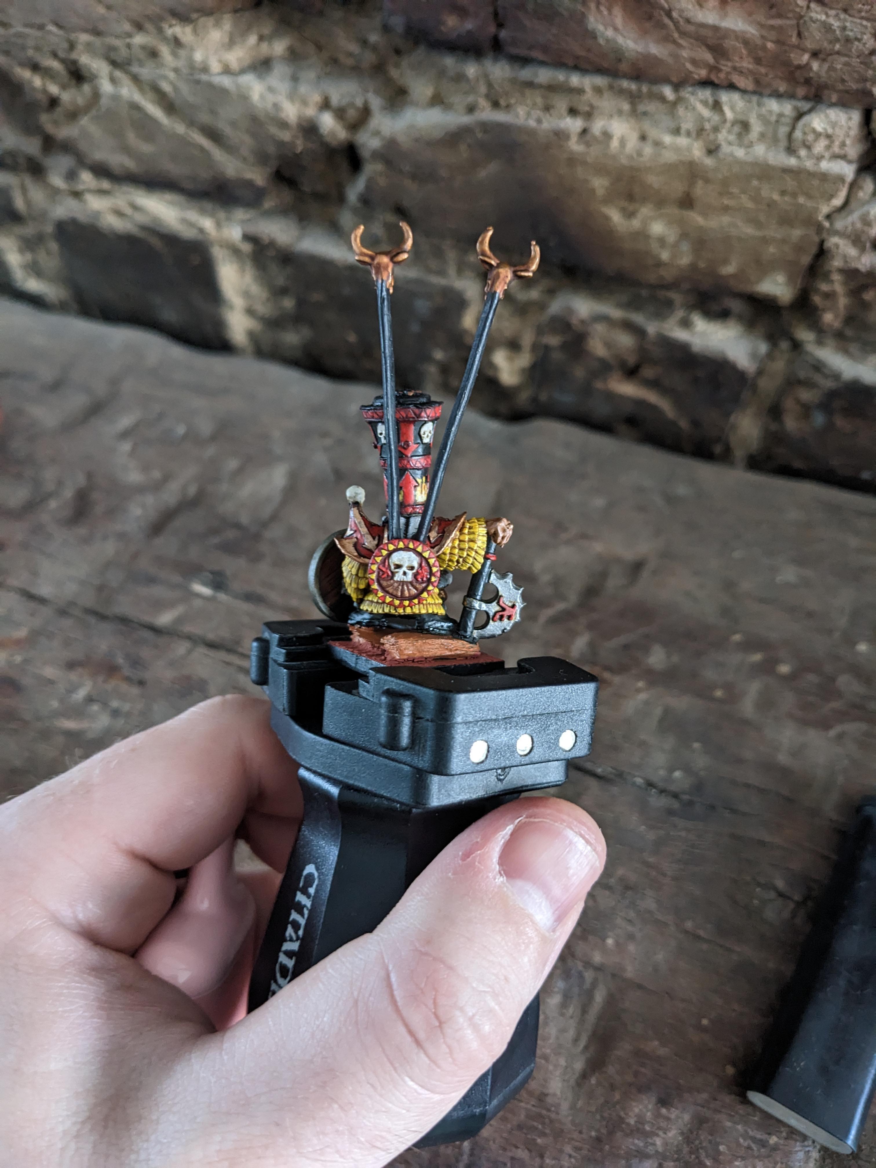 Infernal Castellan | Scrolller