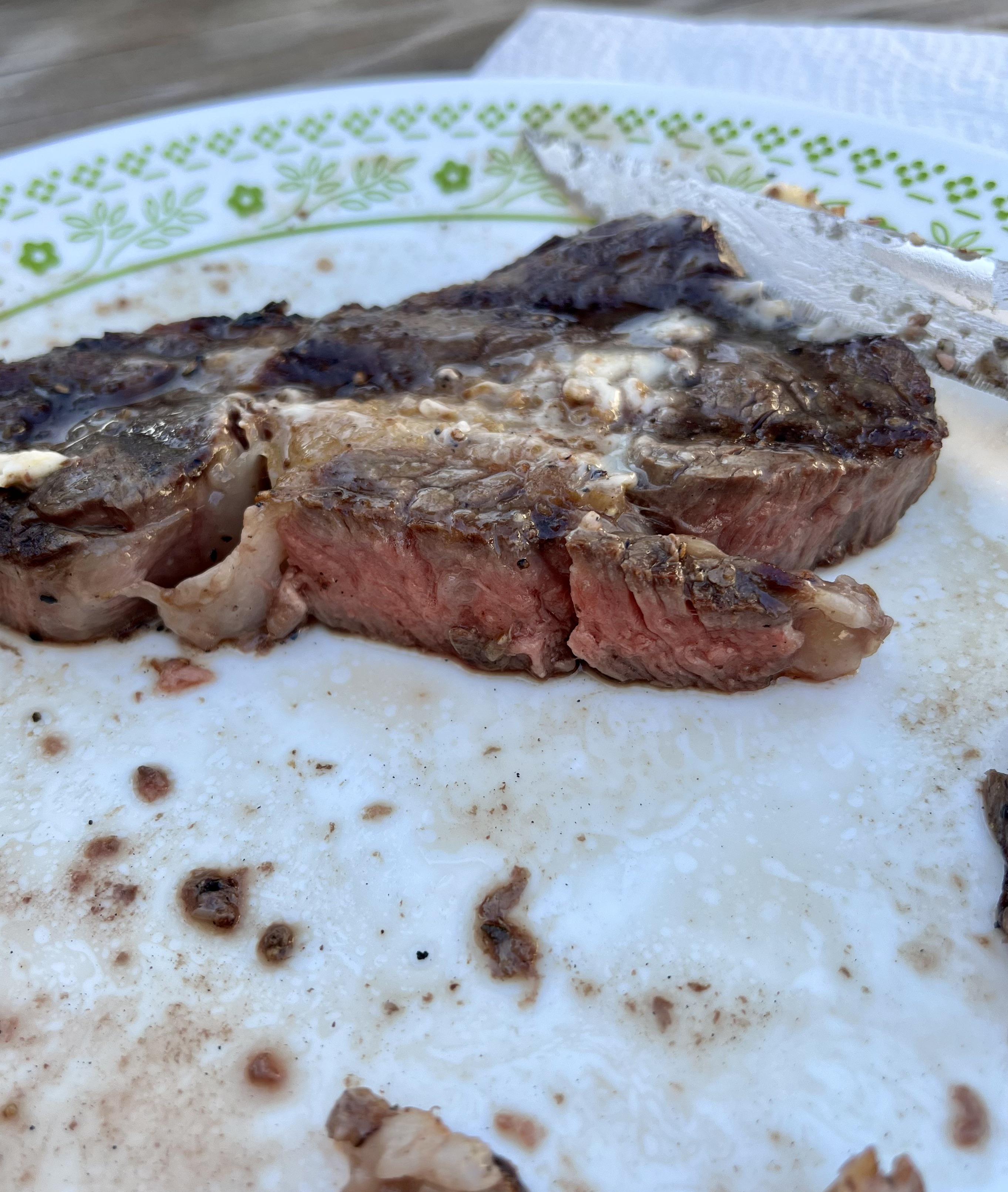 Ribeye on the grill | Scrolller
