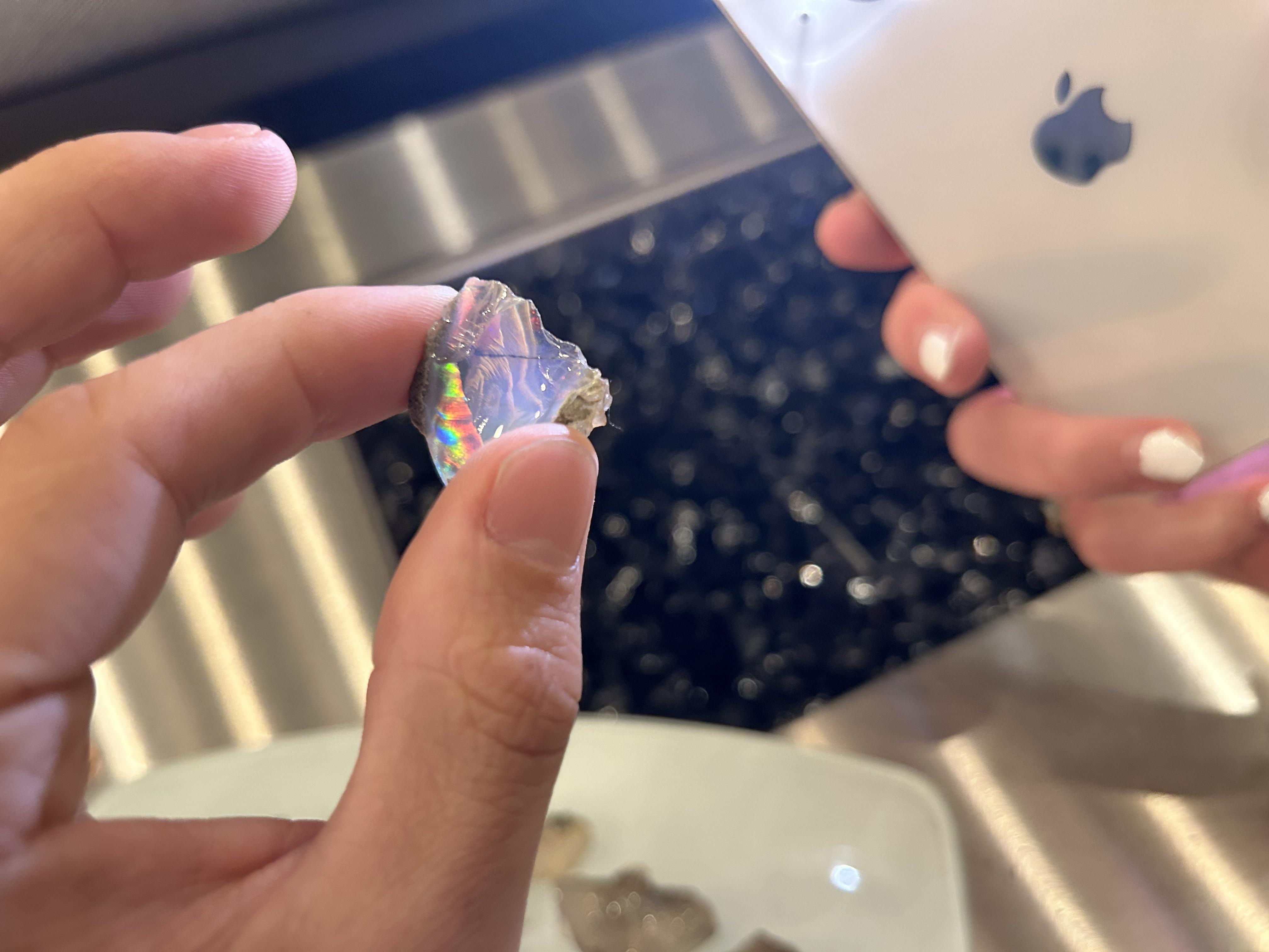 What is this, is it valuable? | Scrolller