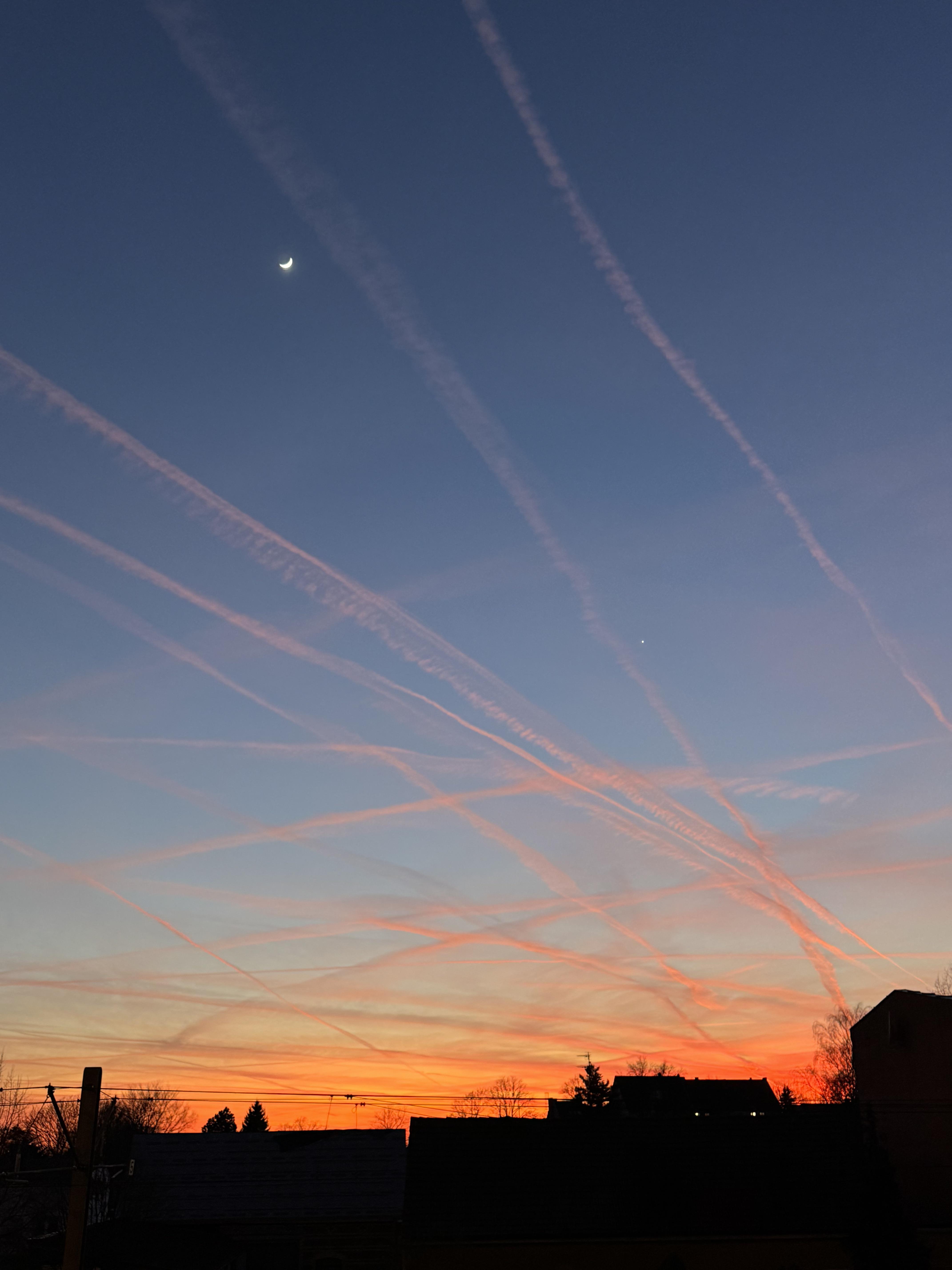 Berlin - Firesky | Scrolller