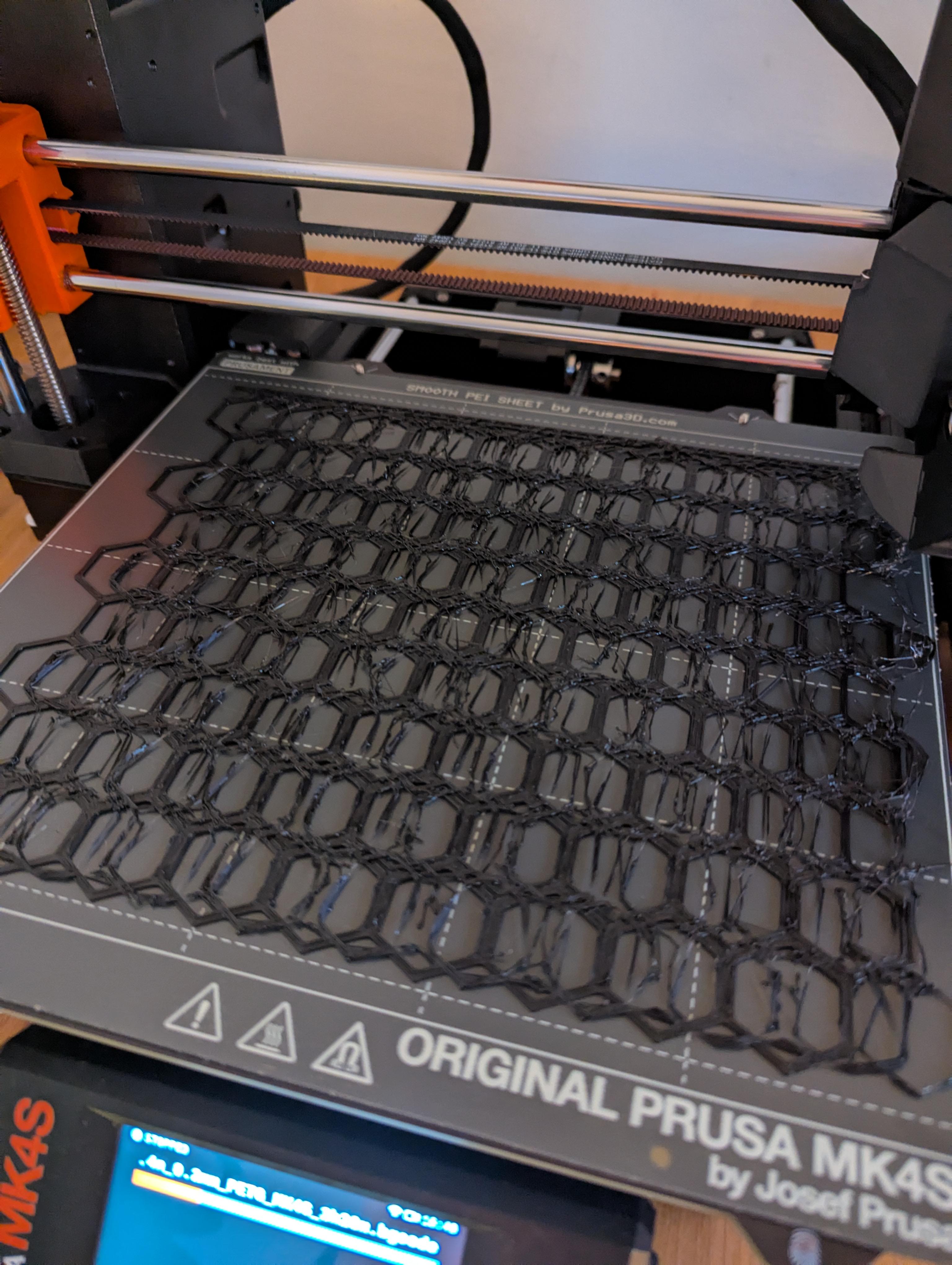 What's causing this? Twice now | Scrolller