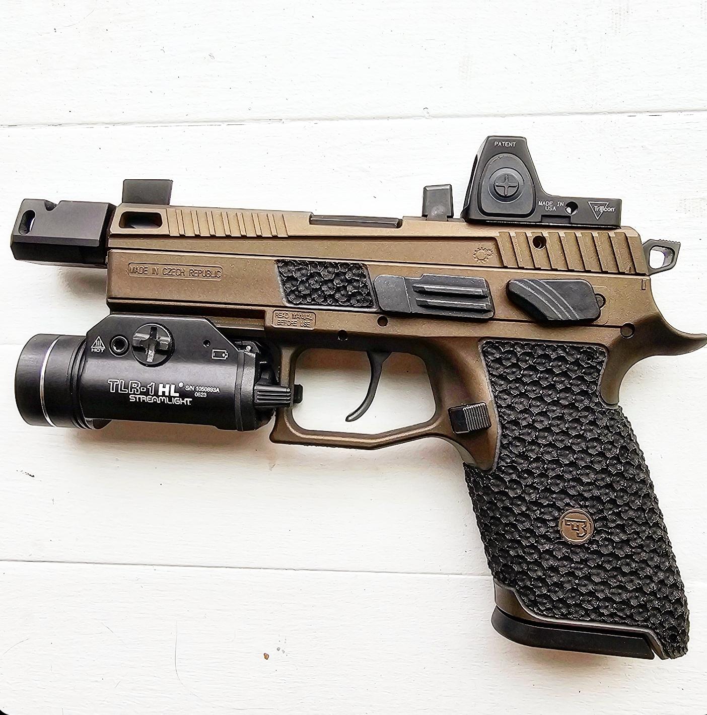 Finished with my P-07 EDC | Scrolller