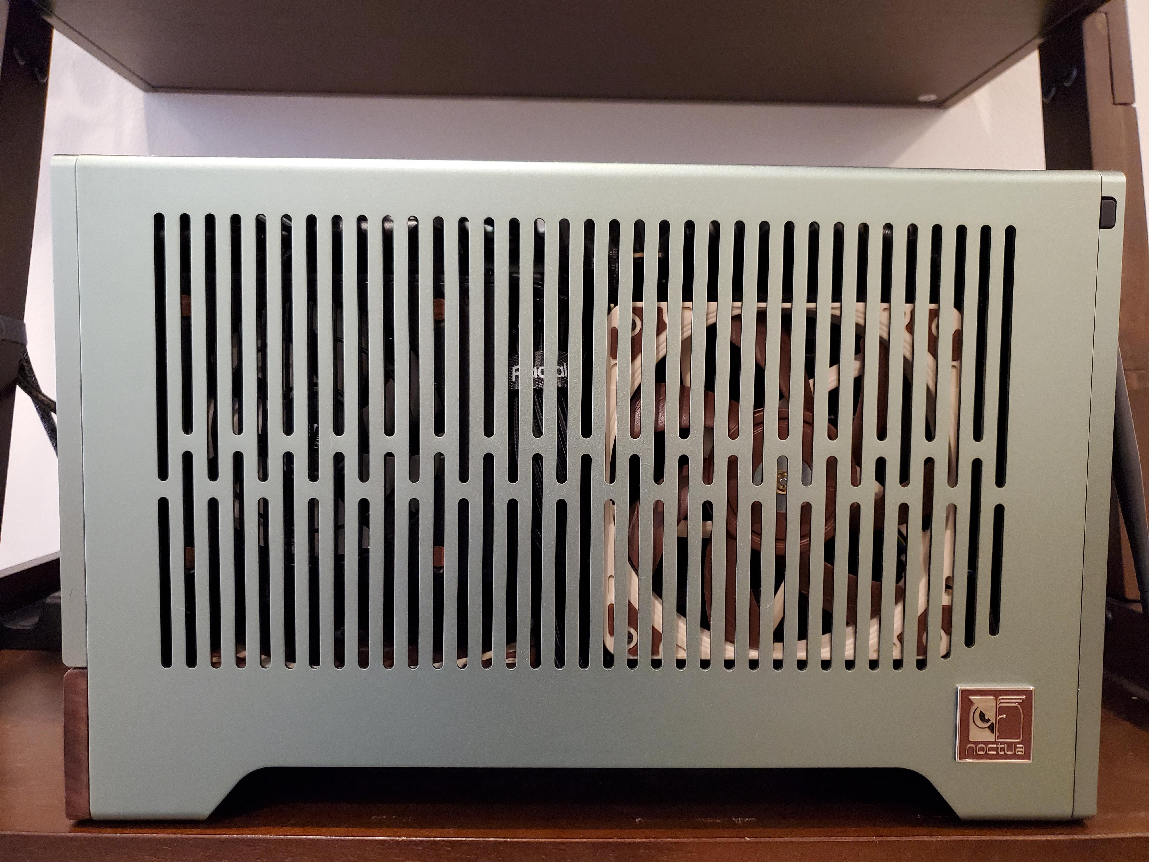 IS-55 vertical mount in the Fractal Terra | Scrolller