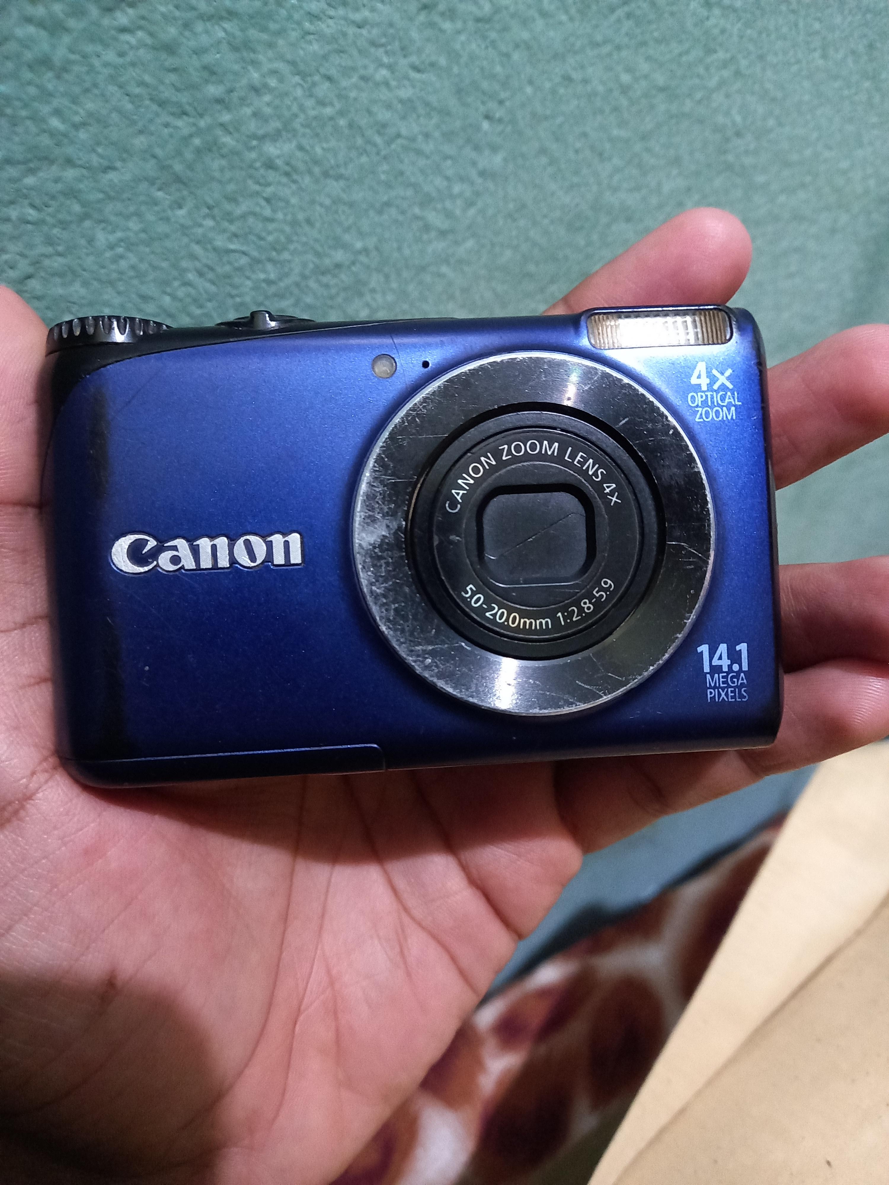 Whare can i find a battery for this camera in Qatar? | Scrolller