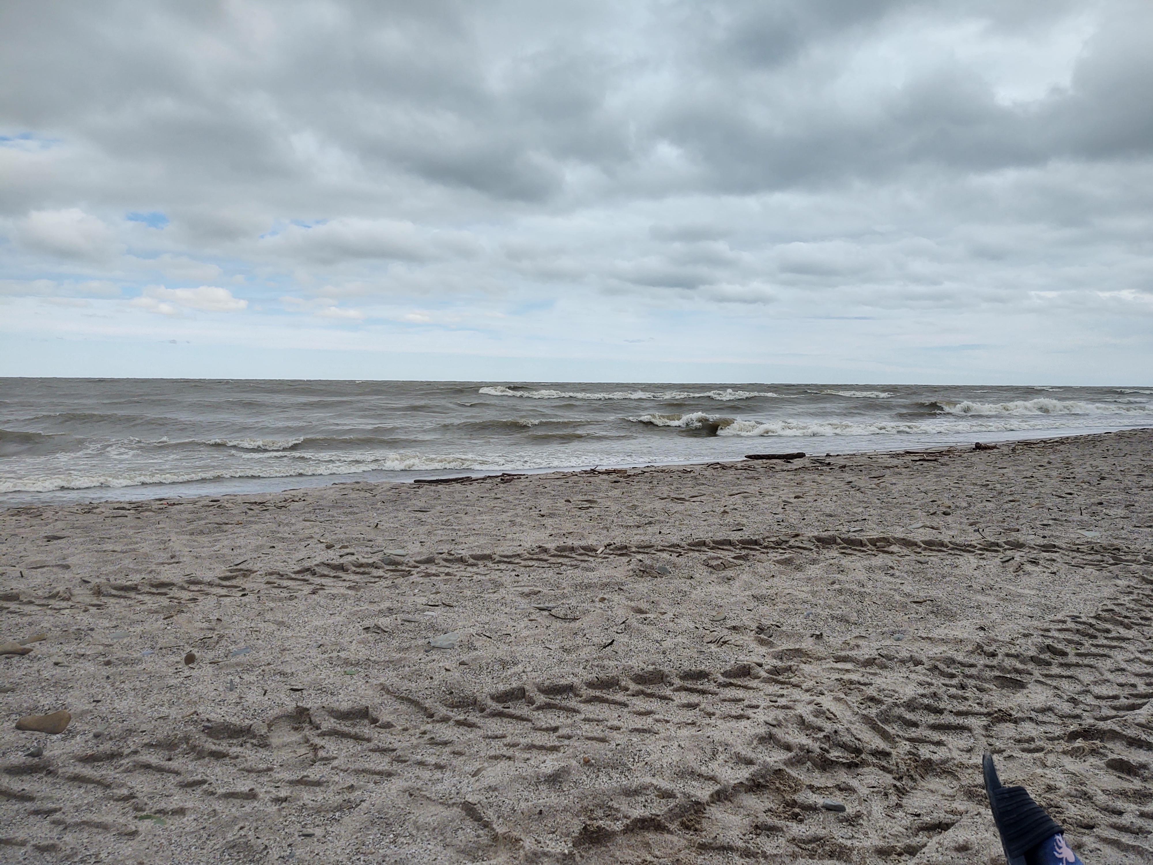 Lake Erie, NE Ohio | Scrolller