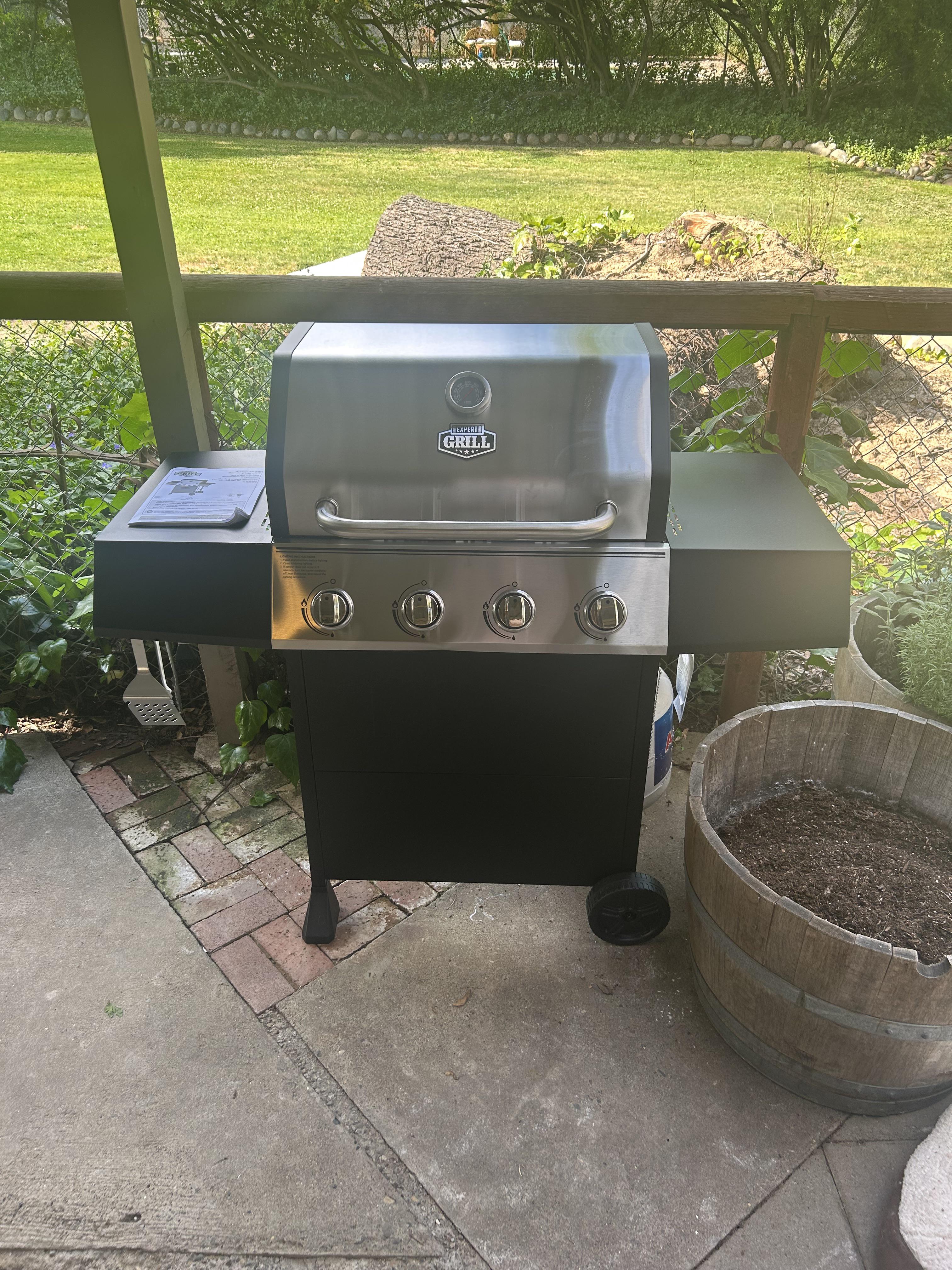 Brand New Propane Grill | Scrolller