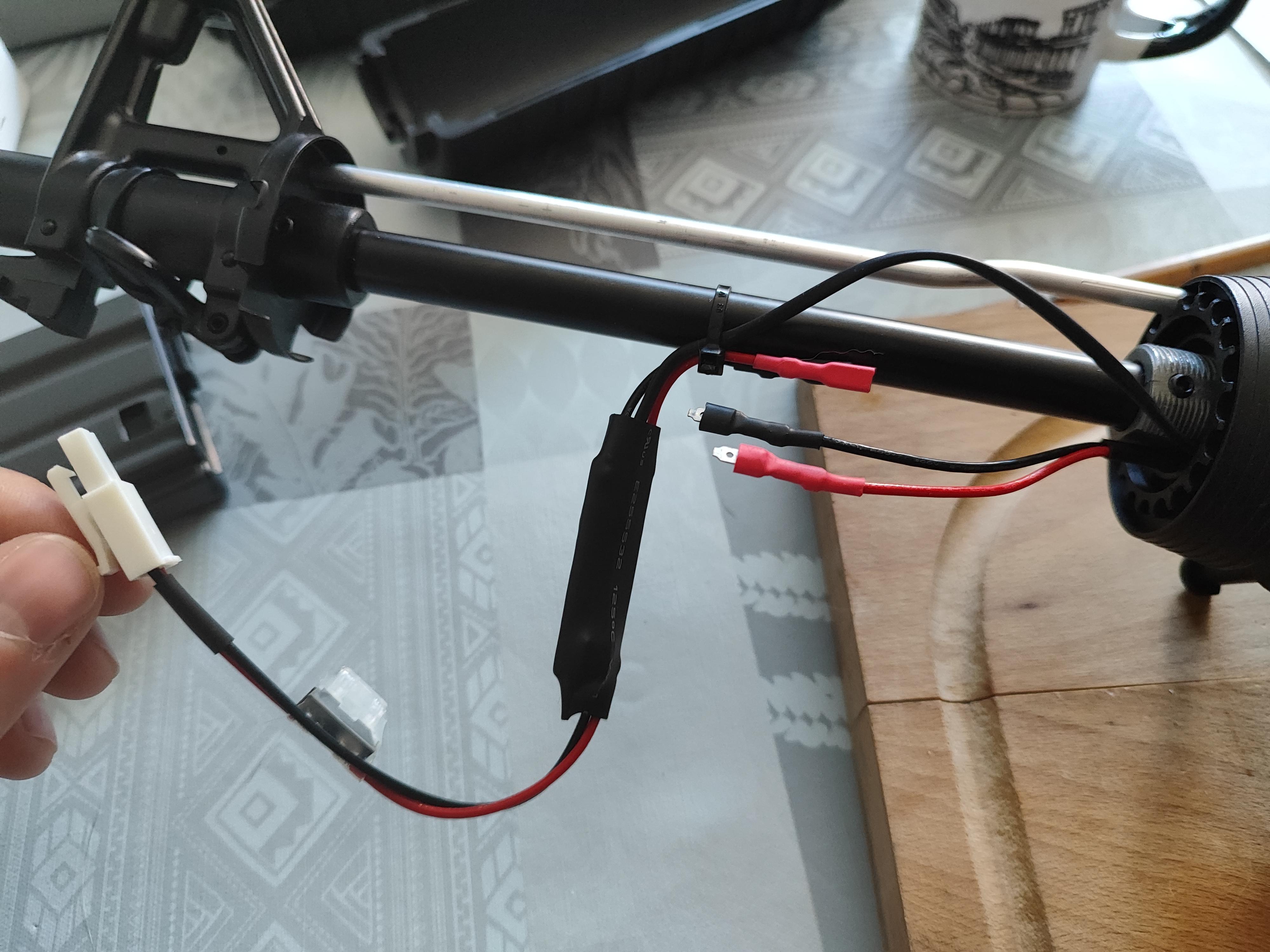 Disassembly of old G&G M4 | Scrolller